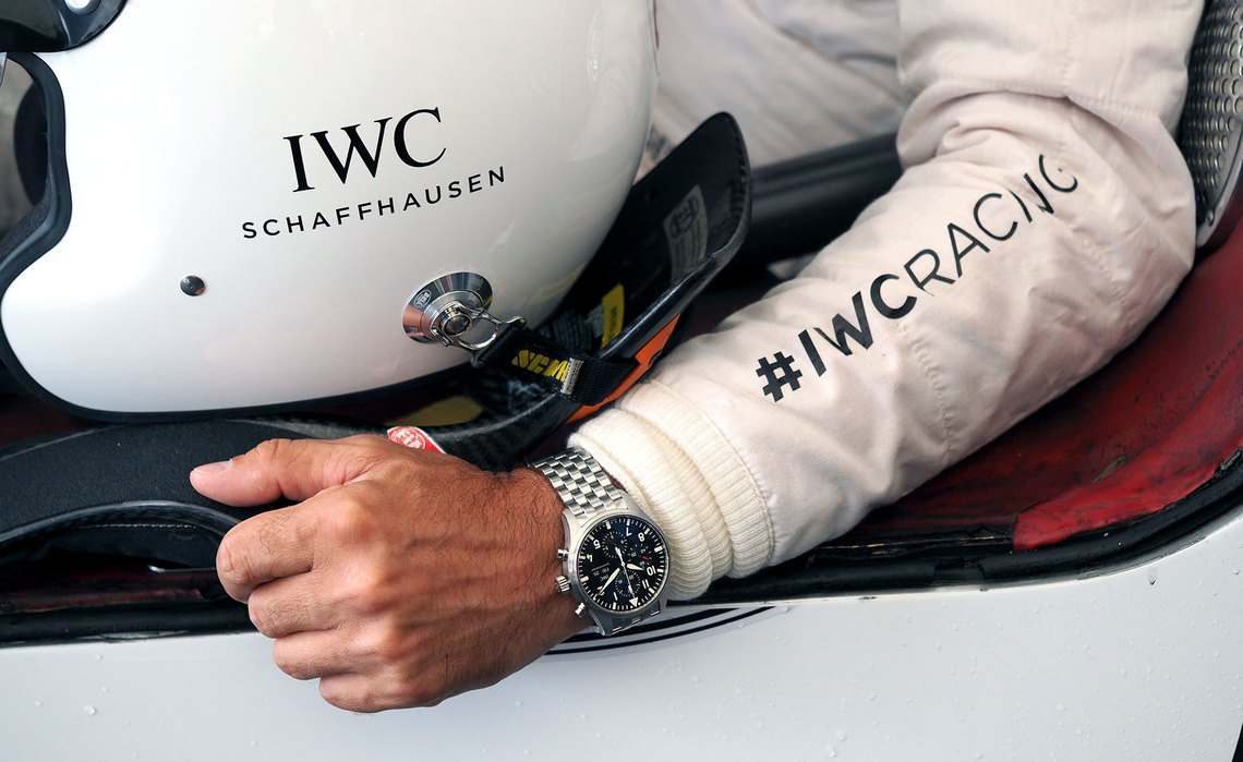 Face-to-face with the IWC Racing Team's iconic Mercedes 300 SL Gullwing ...