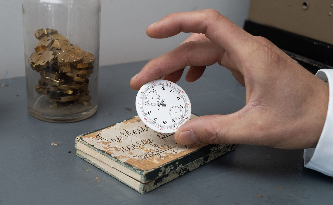 Exclusive! Montblanc Club M58: Membership Definitely Has Its Privileges | Watchonista