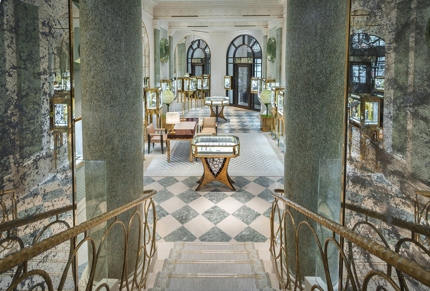 GRAFF OPENS THE FIRST OF TWO SALONS IN THE FRENCH CAPITAL | Watchonista