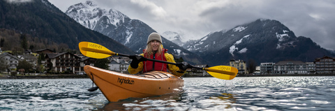 Winter Kayaking In The Glacial Waters Of Lake Brienz With DOXA’s SUB ...