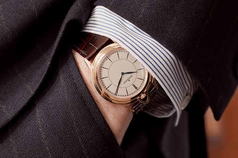 A Closer Look At The Unique Jaeger-LeCoultre Master Ultra Thin Kingsman ...