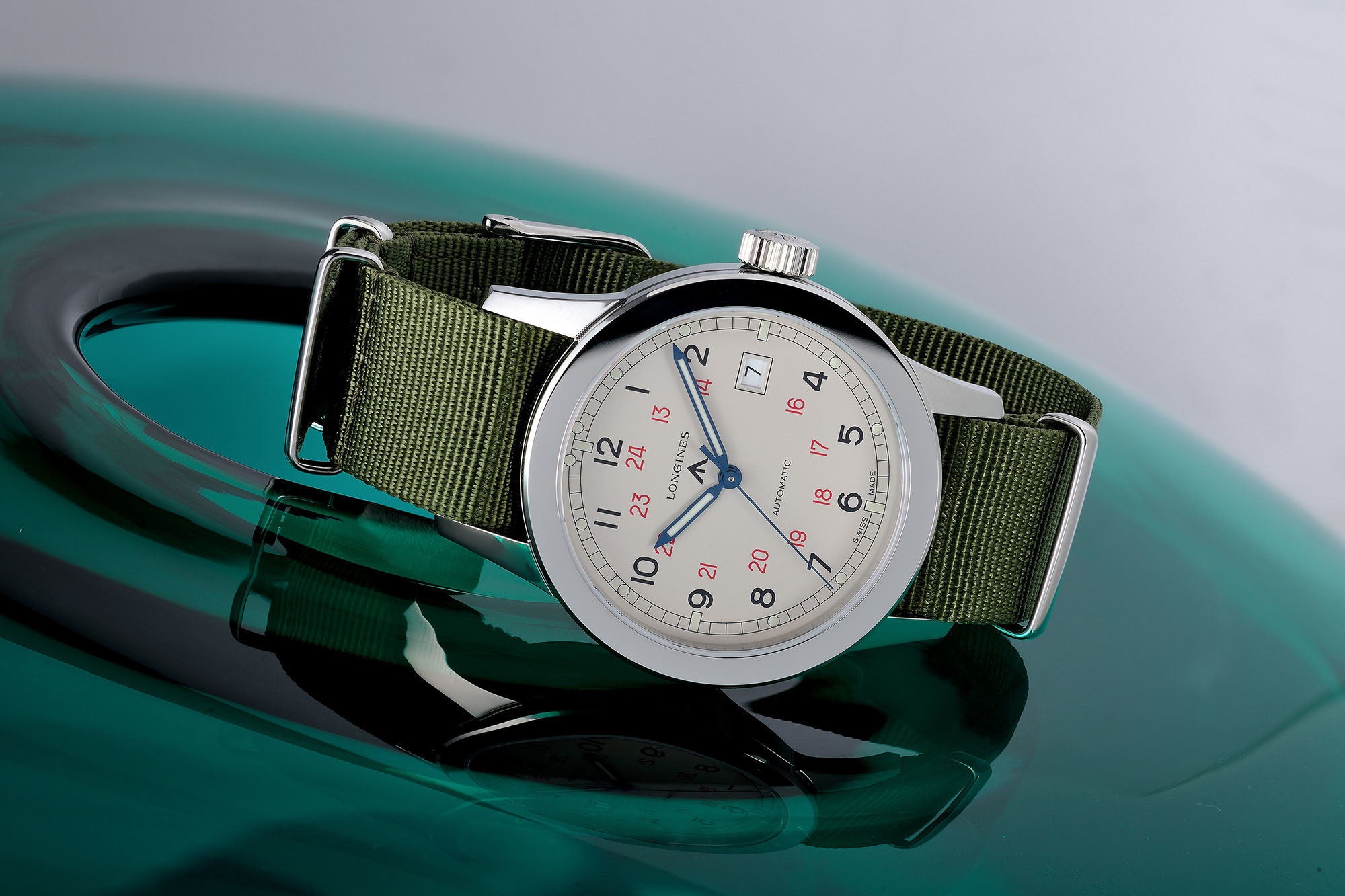 Longines Heritage Military COSD full emotional hands-on | Watchonista