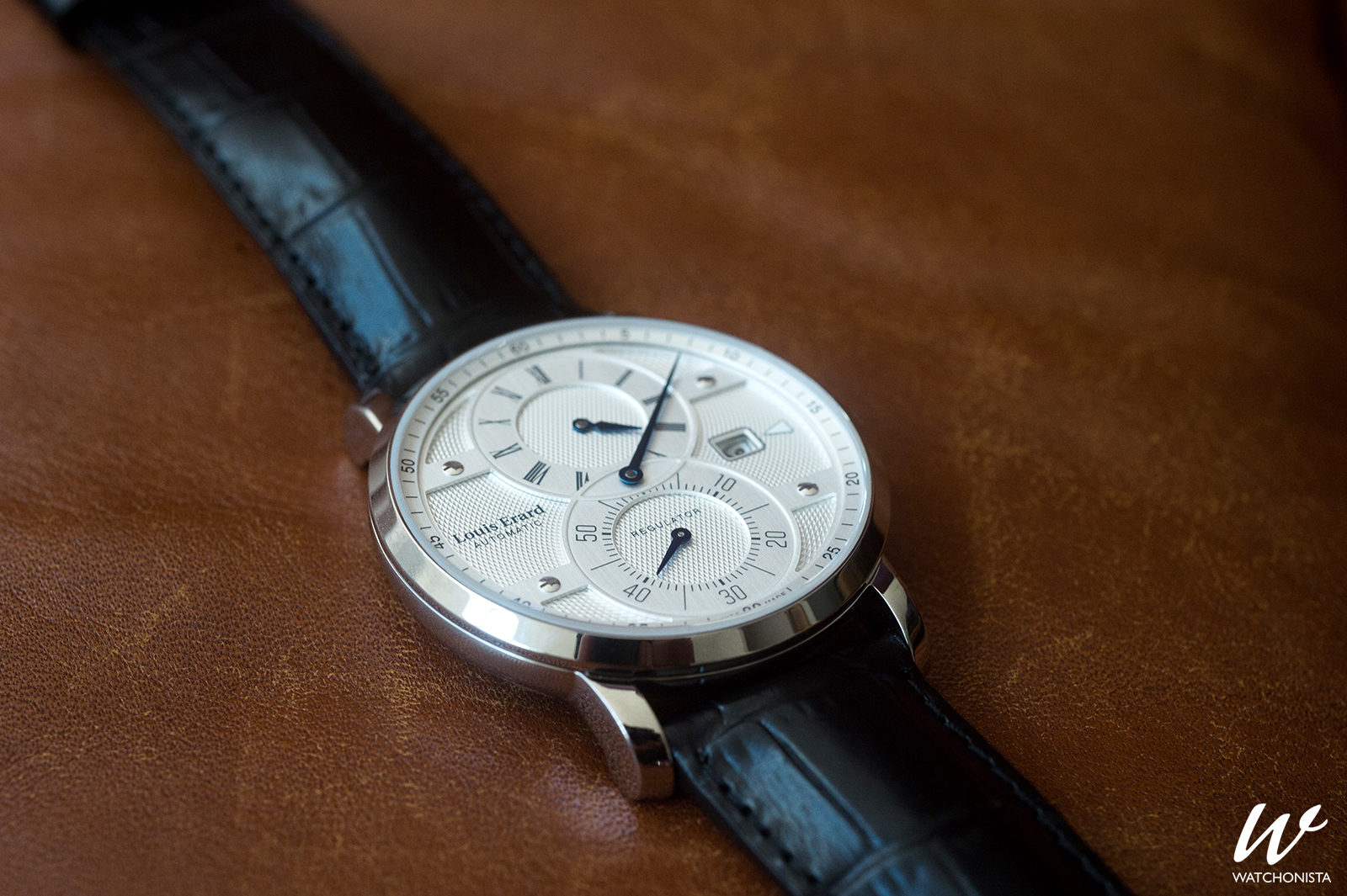 Louis Erard Excellence Régulateur Collection Signature Time | Watchonista