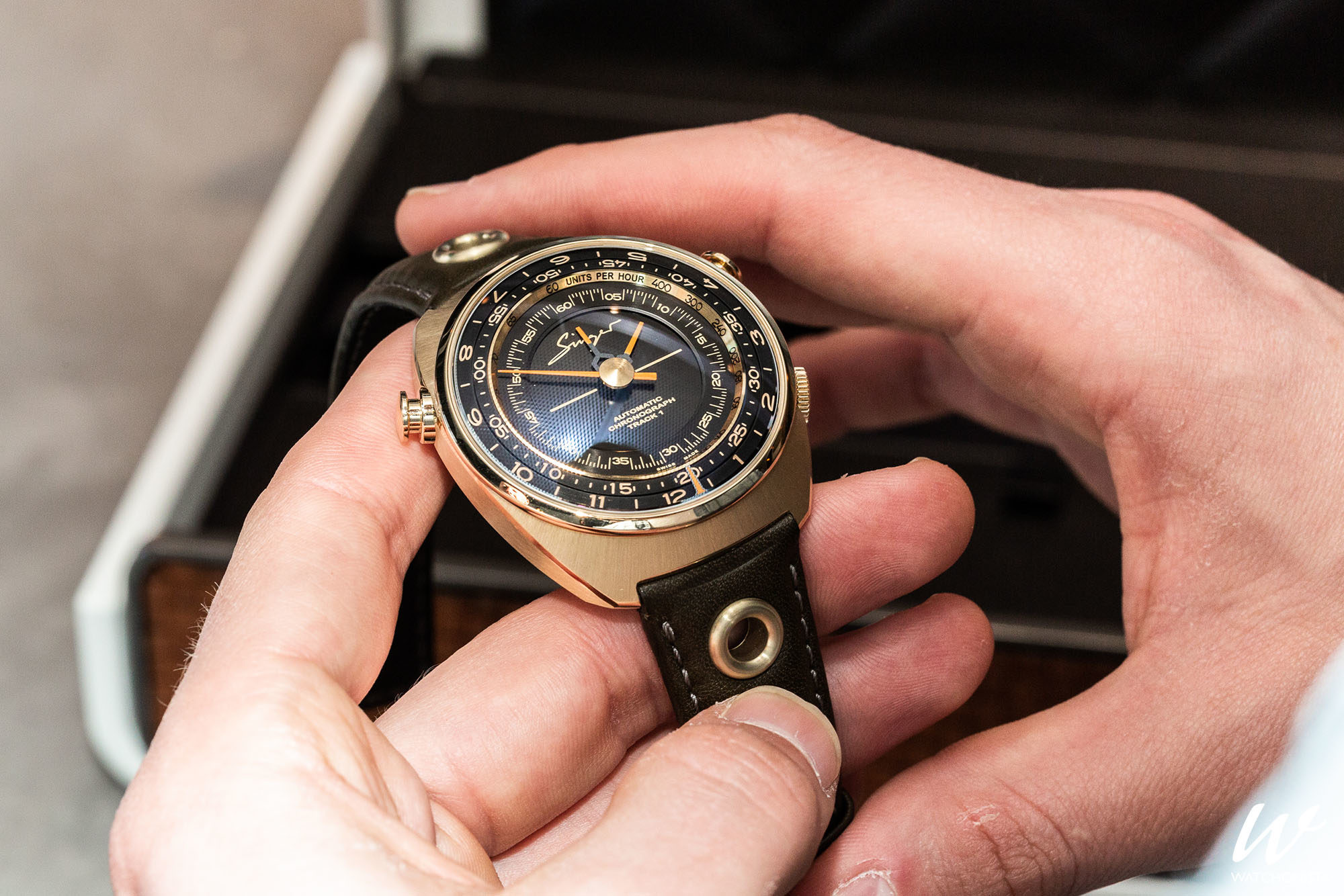 Photo Gallery: Singer Reimagined Presents Both Versions of the Track 1 ...