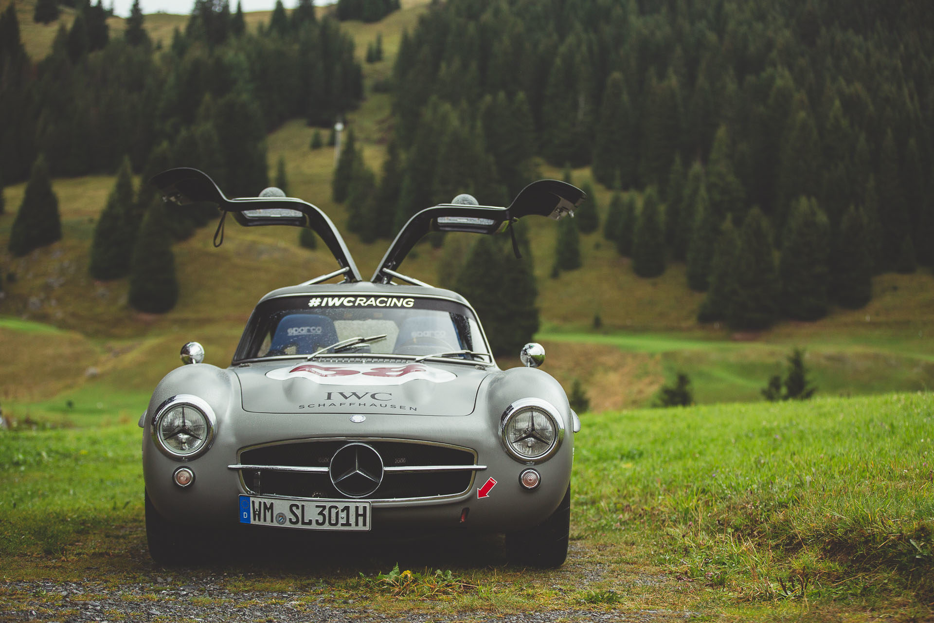 Face-to-face with the IWC Racing Team's iconic Mercedes 300 SL Gullwing ...