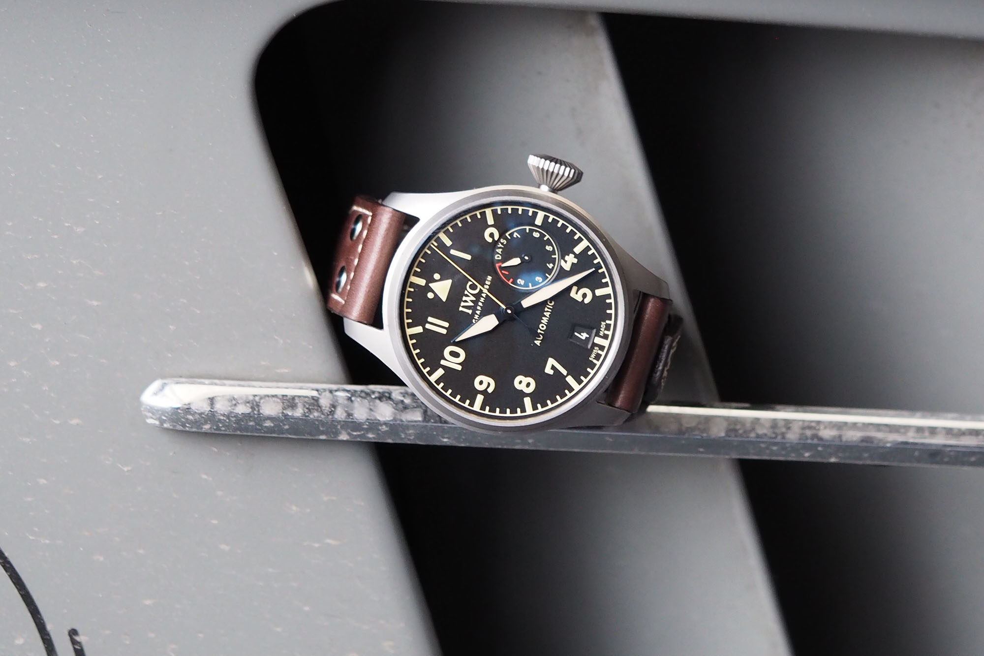 Face-to-face with the IWC Racing Team's iconic Mercedes 300 SL Gullwing ...