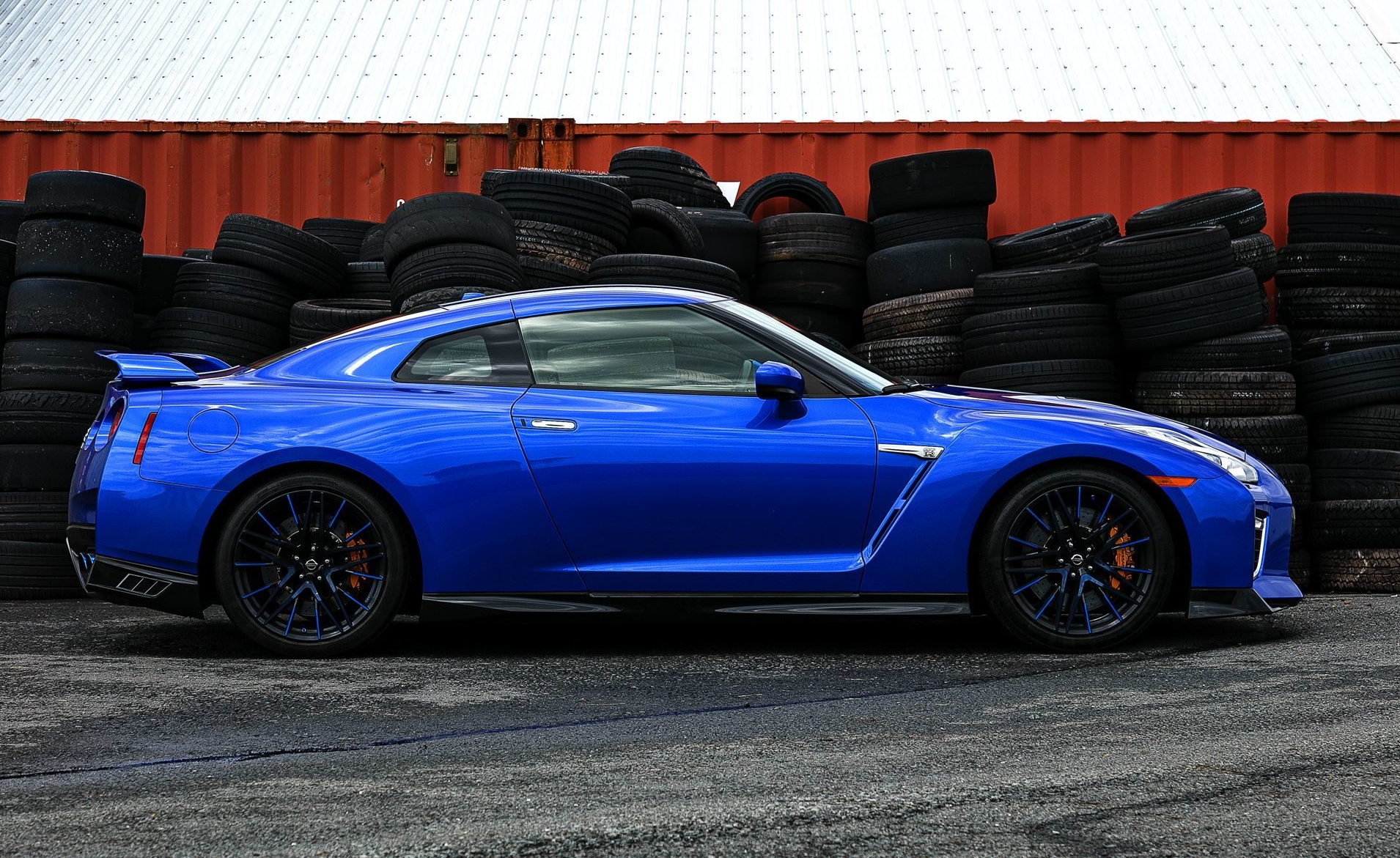 The 2020 Nissan GT-R 50th Anniversary Edition Celebrates A Legend’s ...