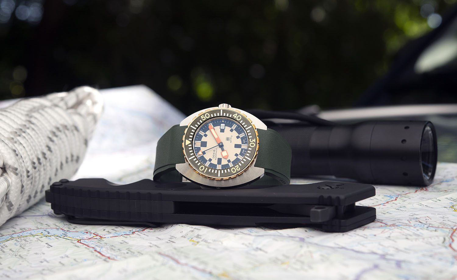 Geneva Watch Days: DOXA Adds to the Ranks with New Stainless Steel Army ...