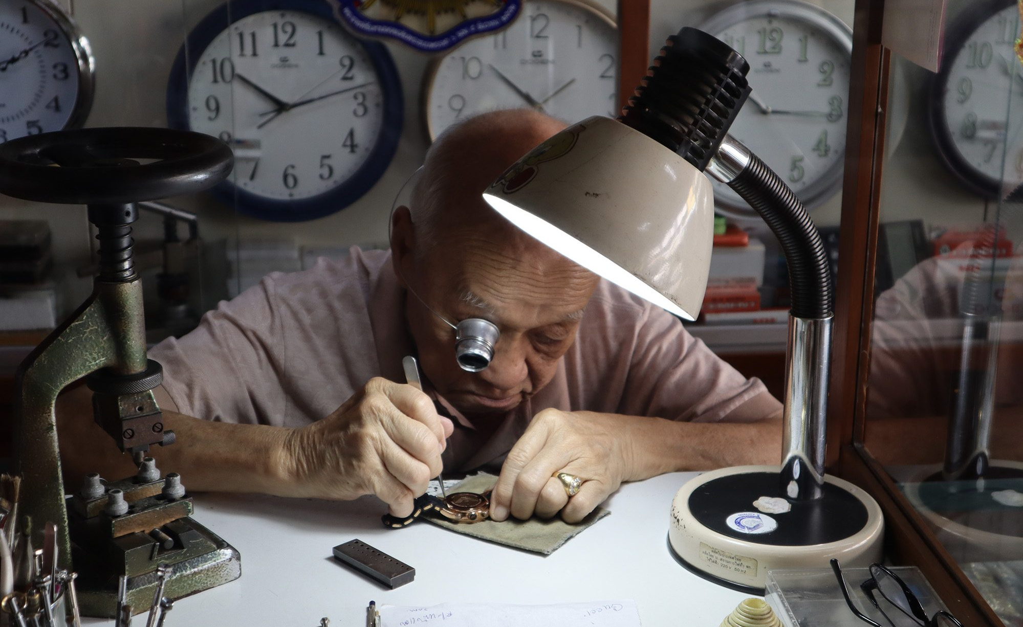 Mr. Chin’s Watch and Clock Repair Shop | Watchonista