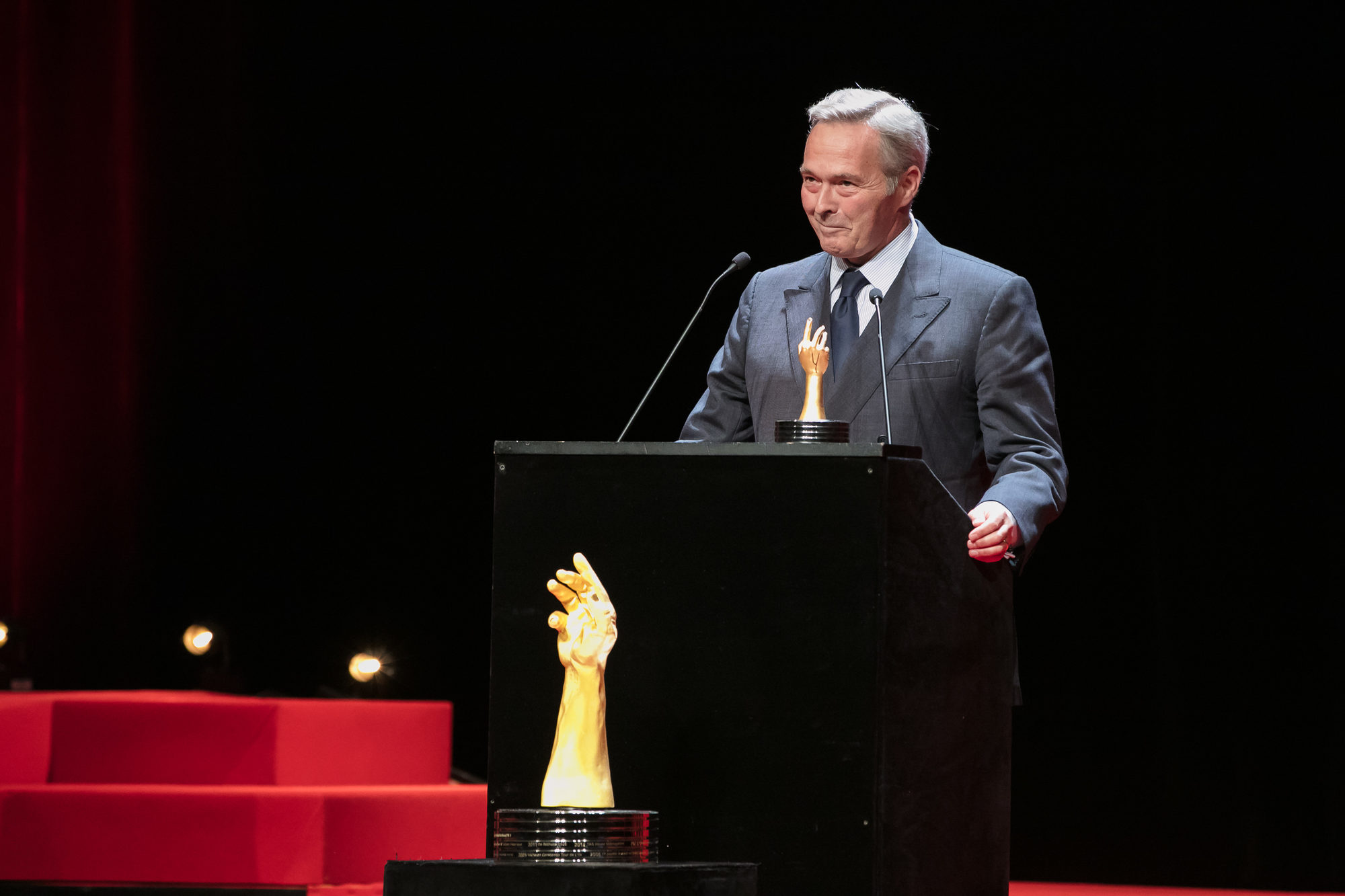 Chopard awarded twice at the 2017 GPHG by winning the “Aiguille d’Or ...