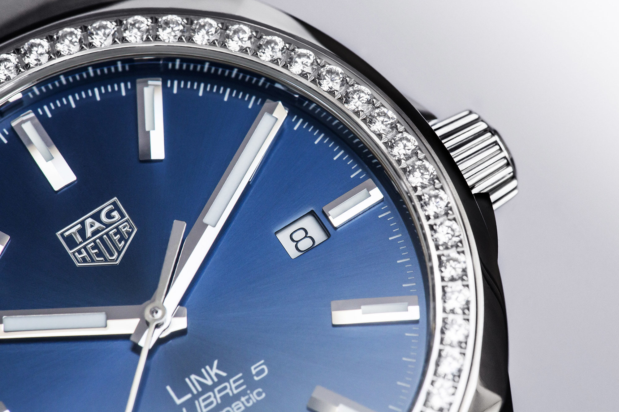 TAG Heuer Link 41mm set with Diamonds | Watchonista