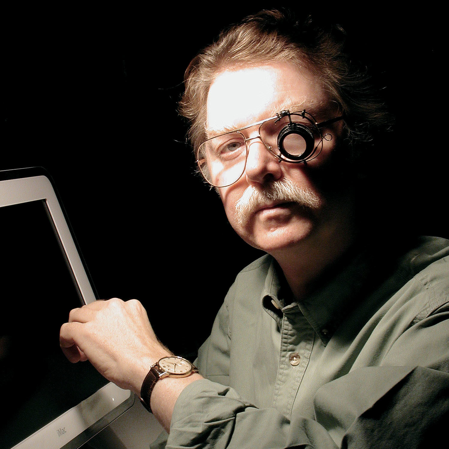 La Chaux-de-Fonds Pays Tribute To English Watchmaking, Register Now ...