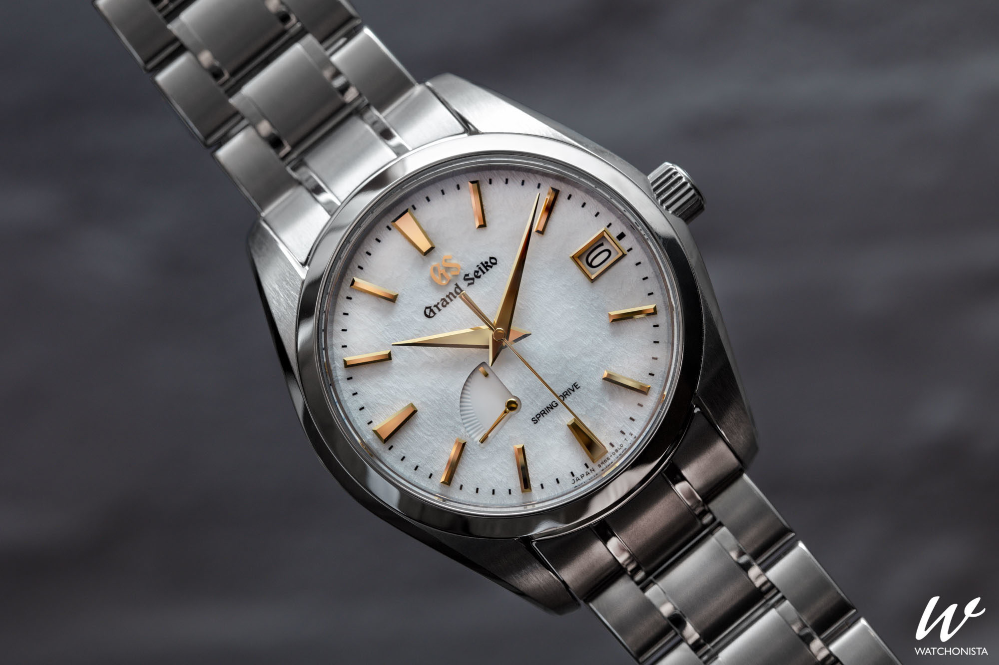 Hands-On With The Watches of Switzerland Exclusive Grand Seiko SBGA259 ‘Snowflake’ | Watchonista
