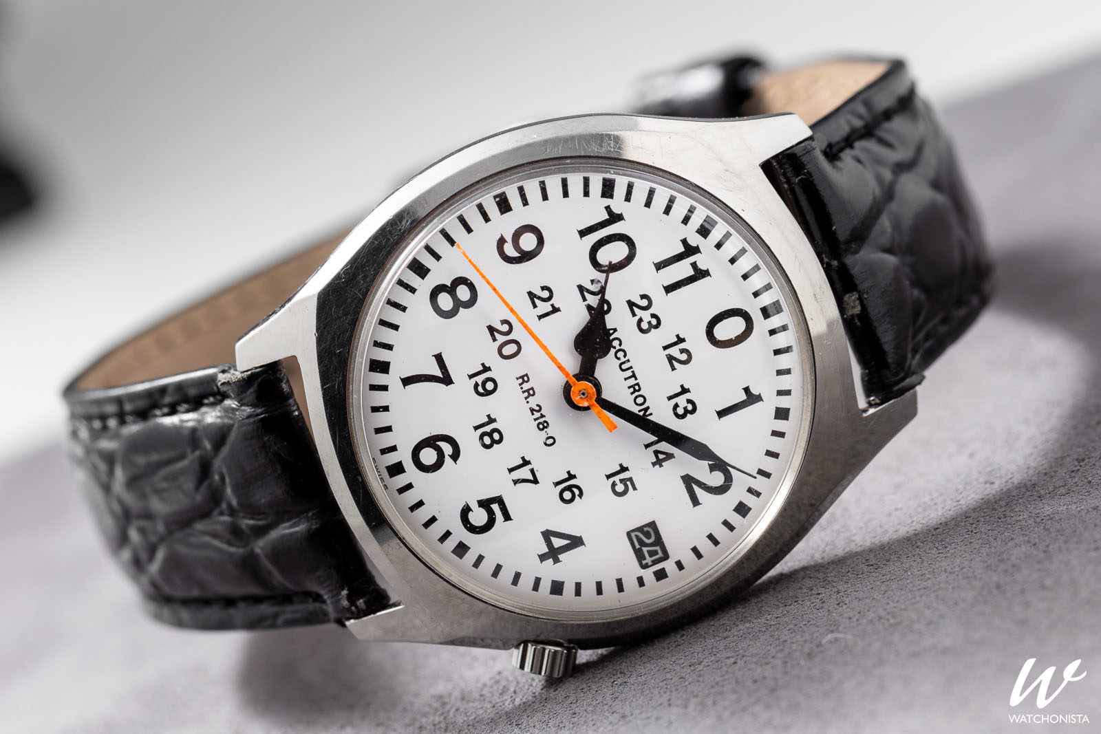 America Runs on Bulova Time: A Trip Through The Brand's Archives ...