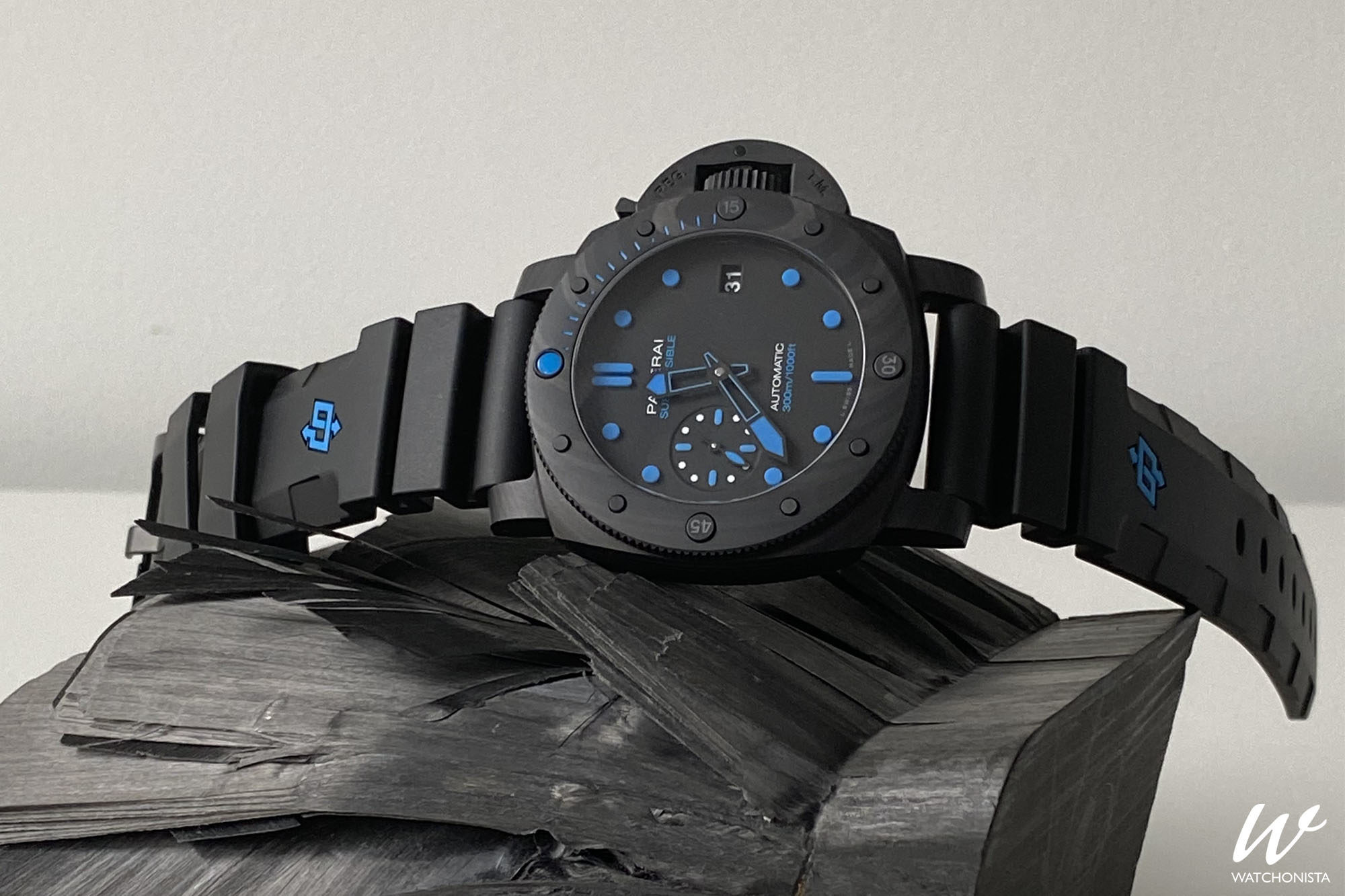 W&W Preview: Panerai Reveals Its New Luminor Marina Carbotech 44mm ...