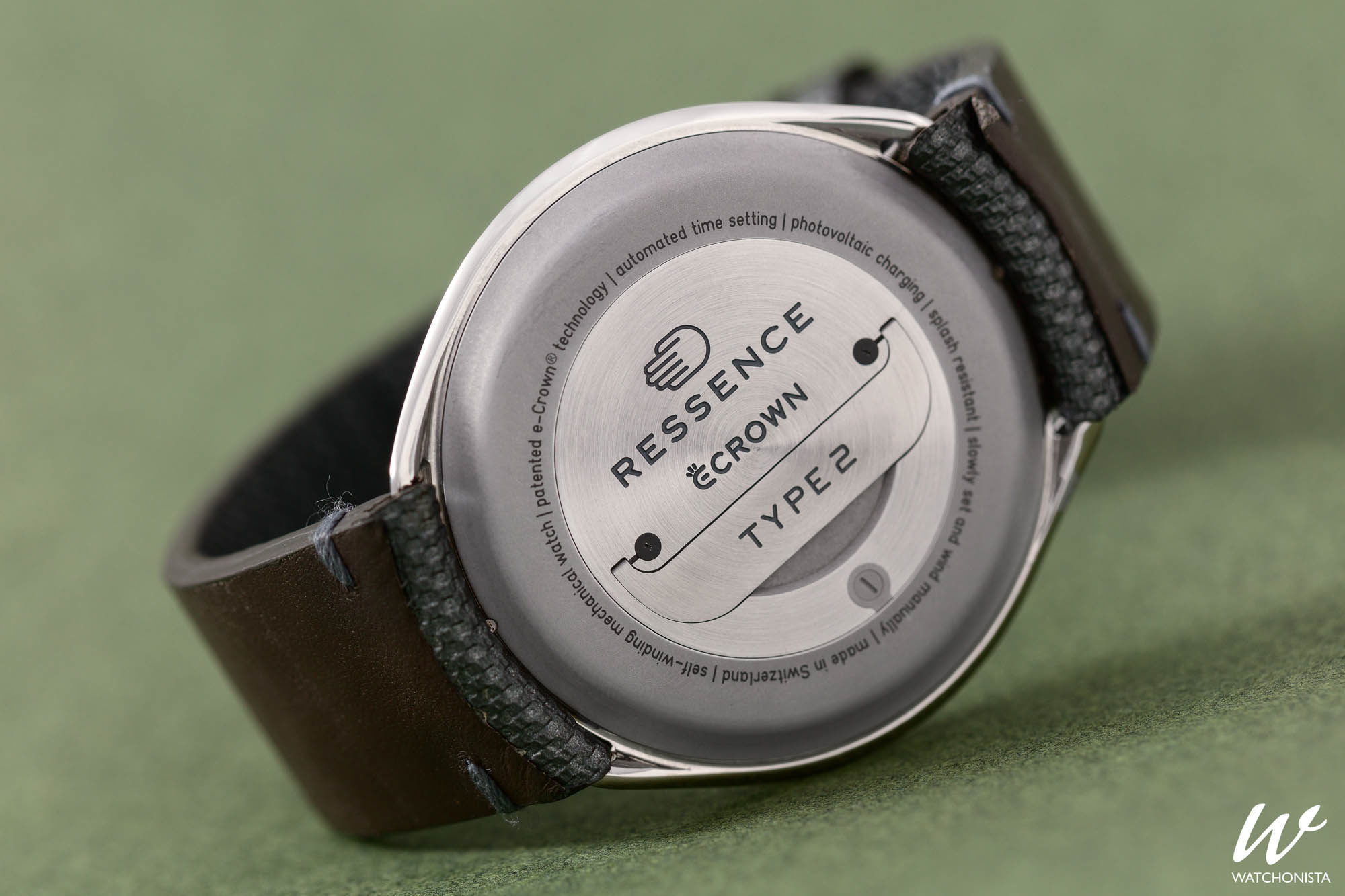 Can A Watch Be Smart And Mechanical? An Evaluation Of The Ressence Type ...