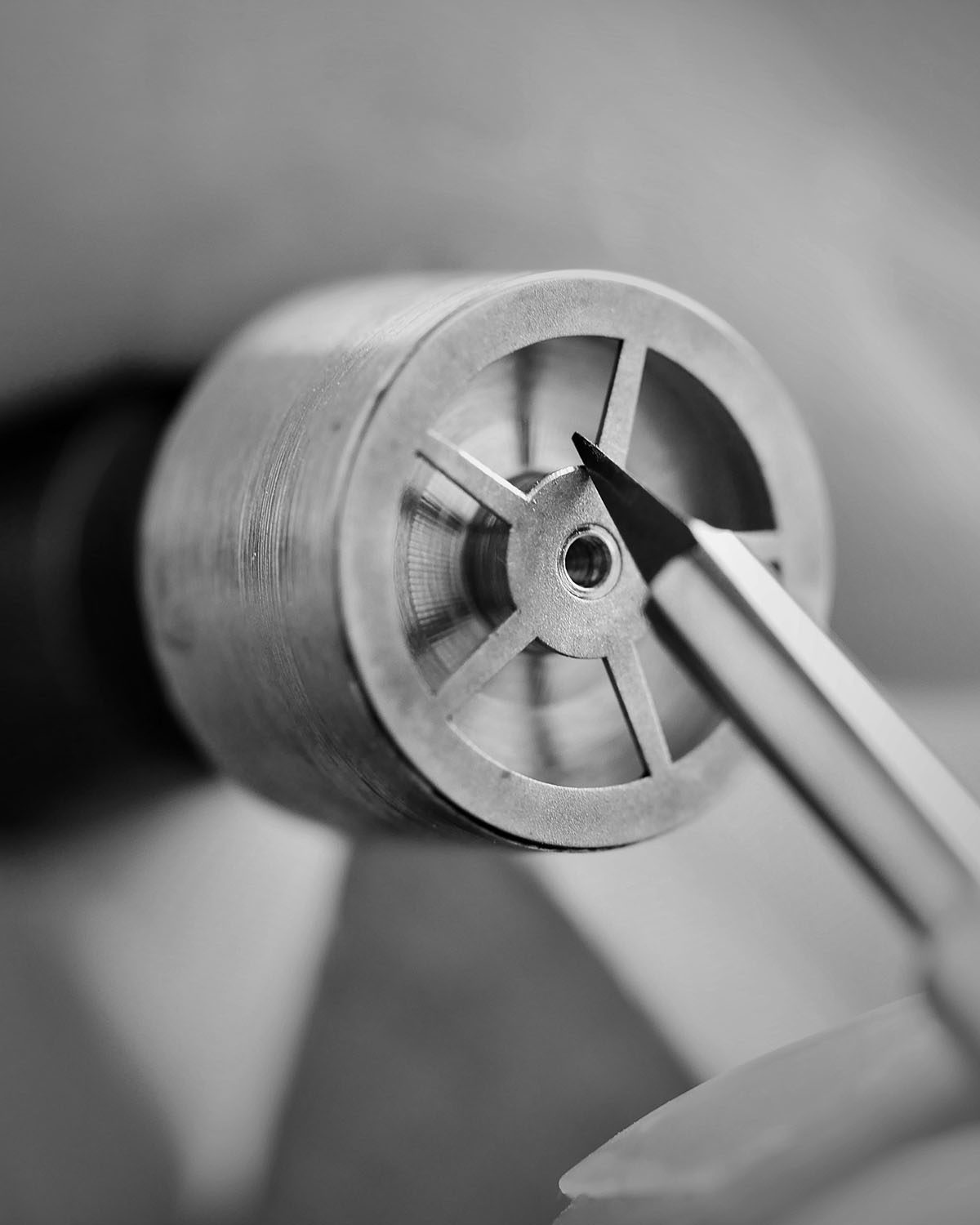 Exclusive: A First Look At The Rémy Cools Tourbillon Souscription ...