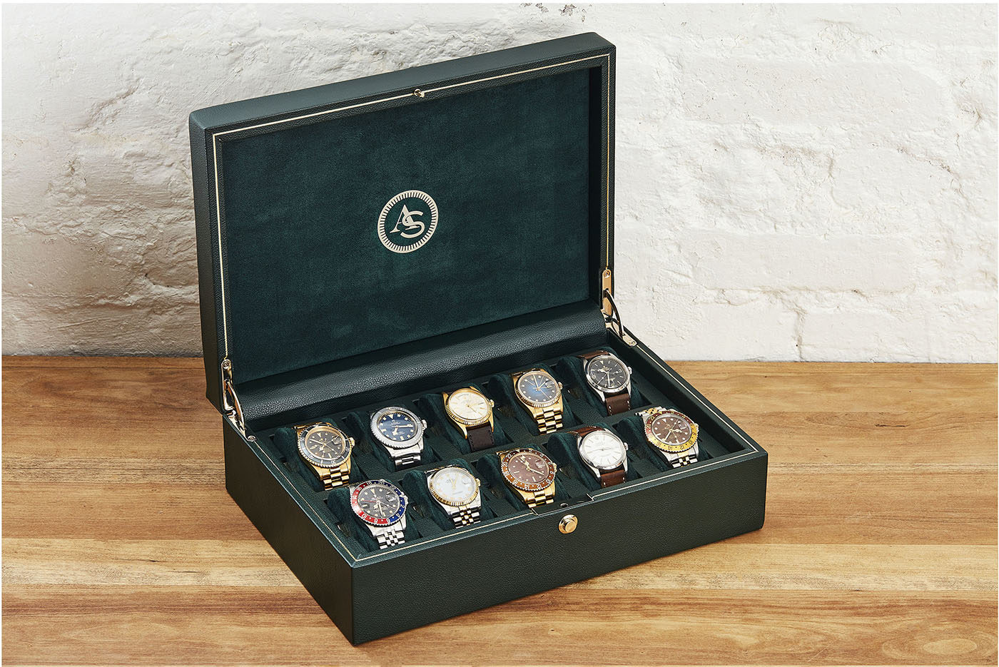 WOLF And Analog/Shift Launch A Series Of Seriously Cool Vintage ...