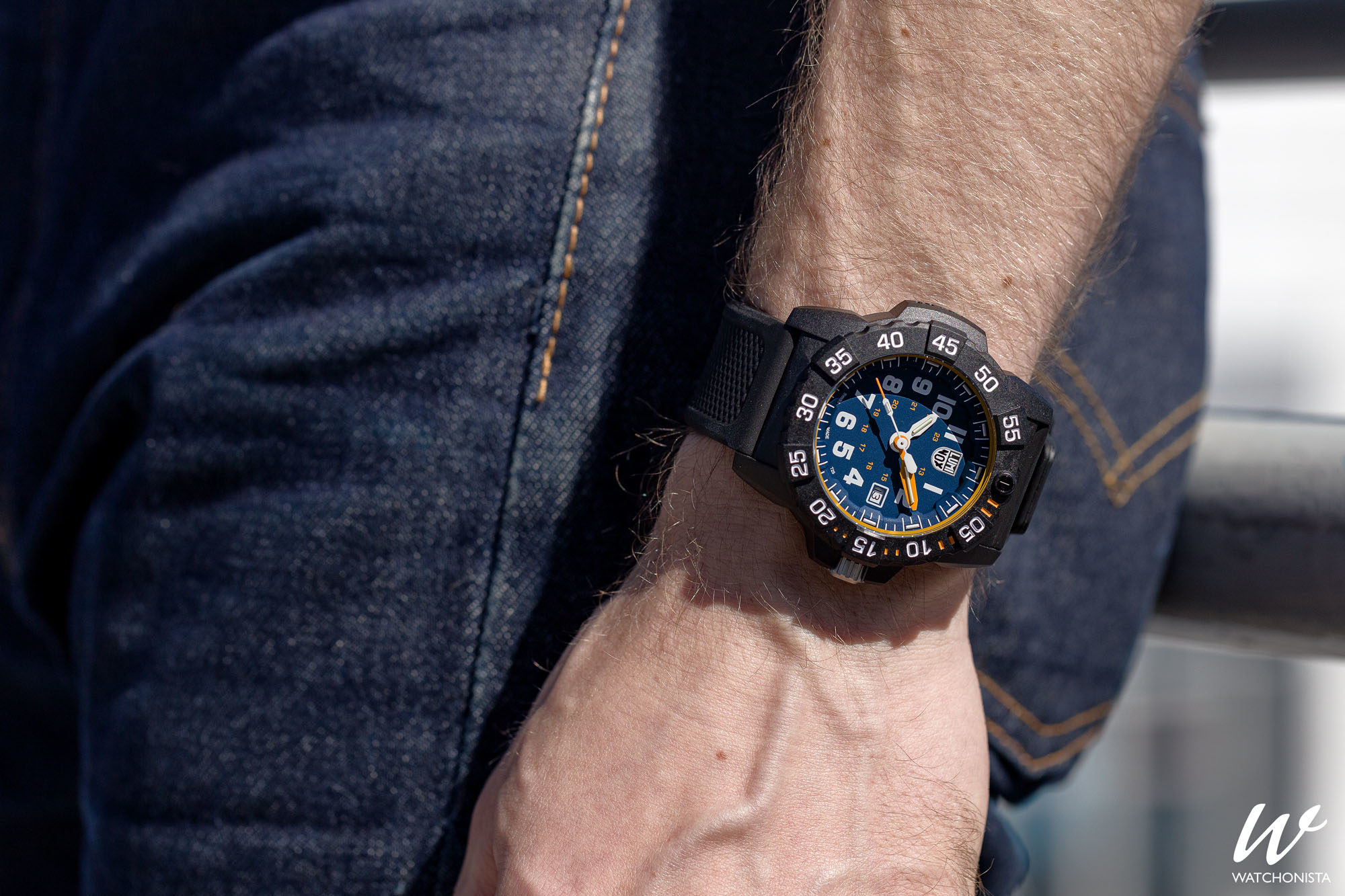 Navy SEAL Of Approval: Luminox Partners With The Navy SEAL Foundation ...