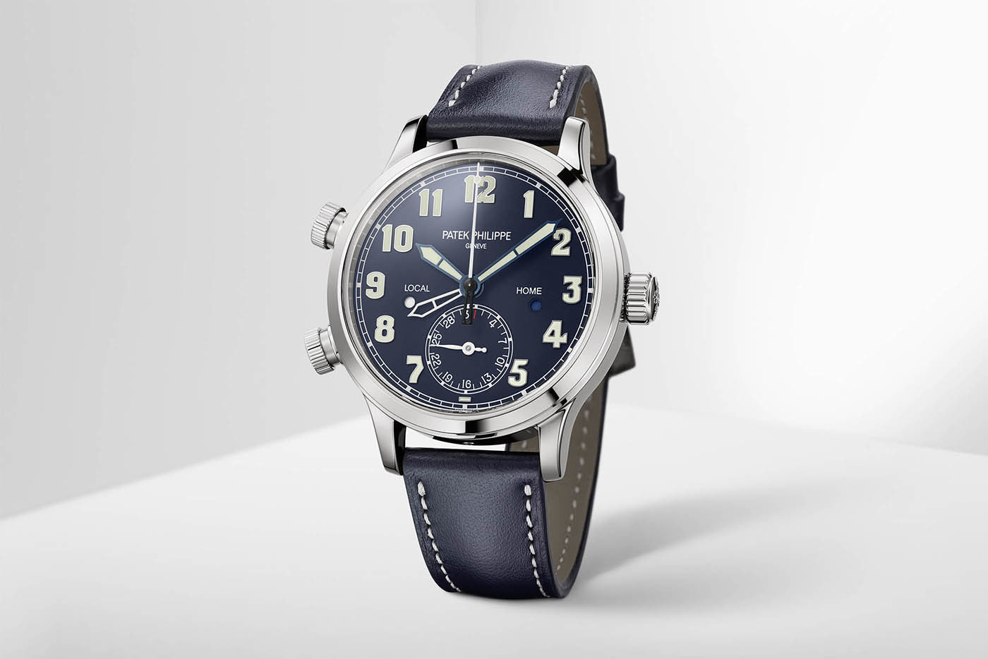 Patek Philippe’s New Pilot: A Closer Look At The Ref. 7234G-001 ...