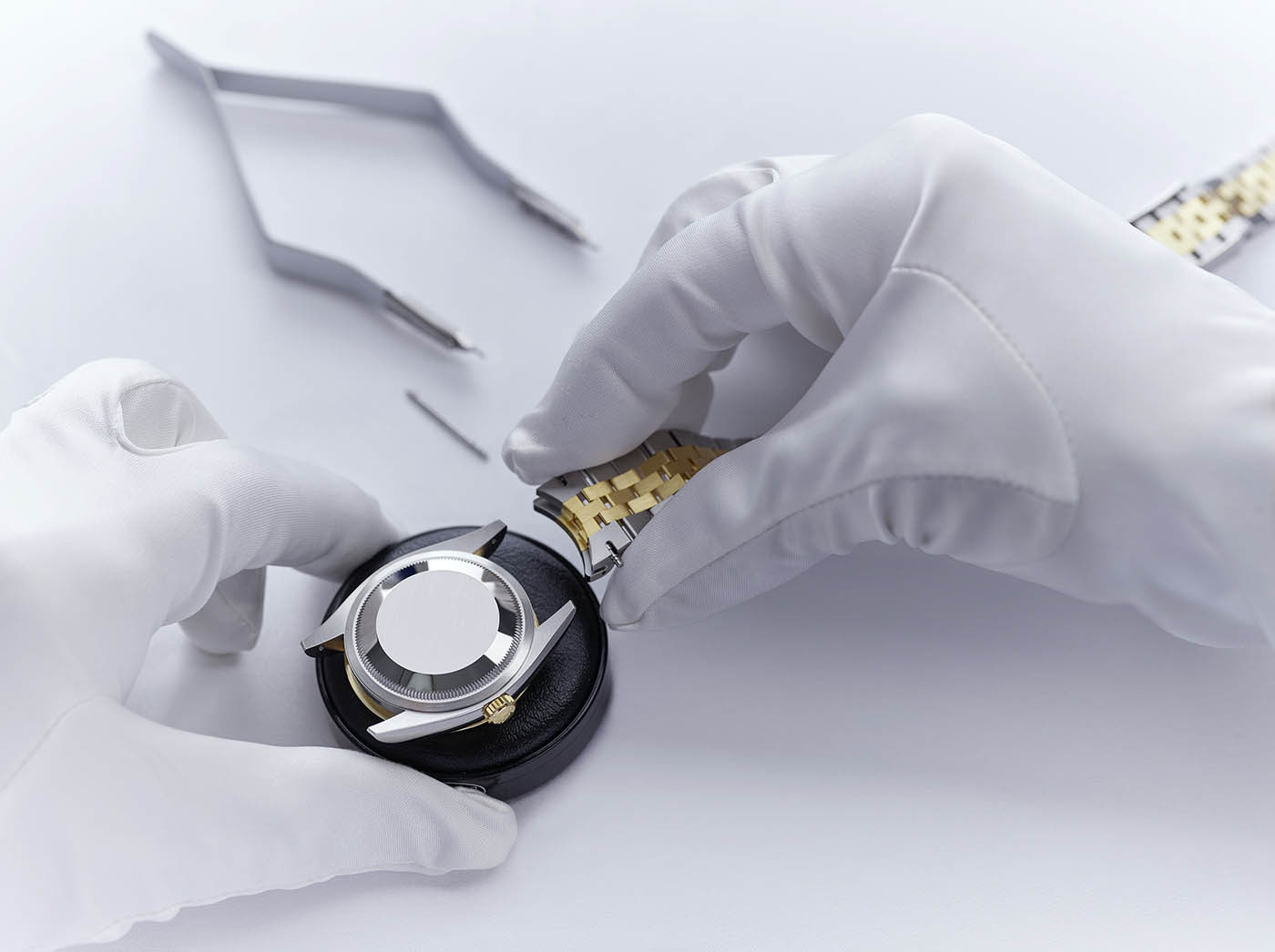 An Inside Look At Rolex World Service | Watchonista