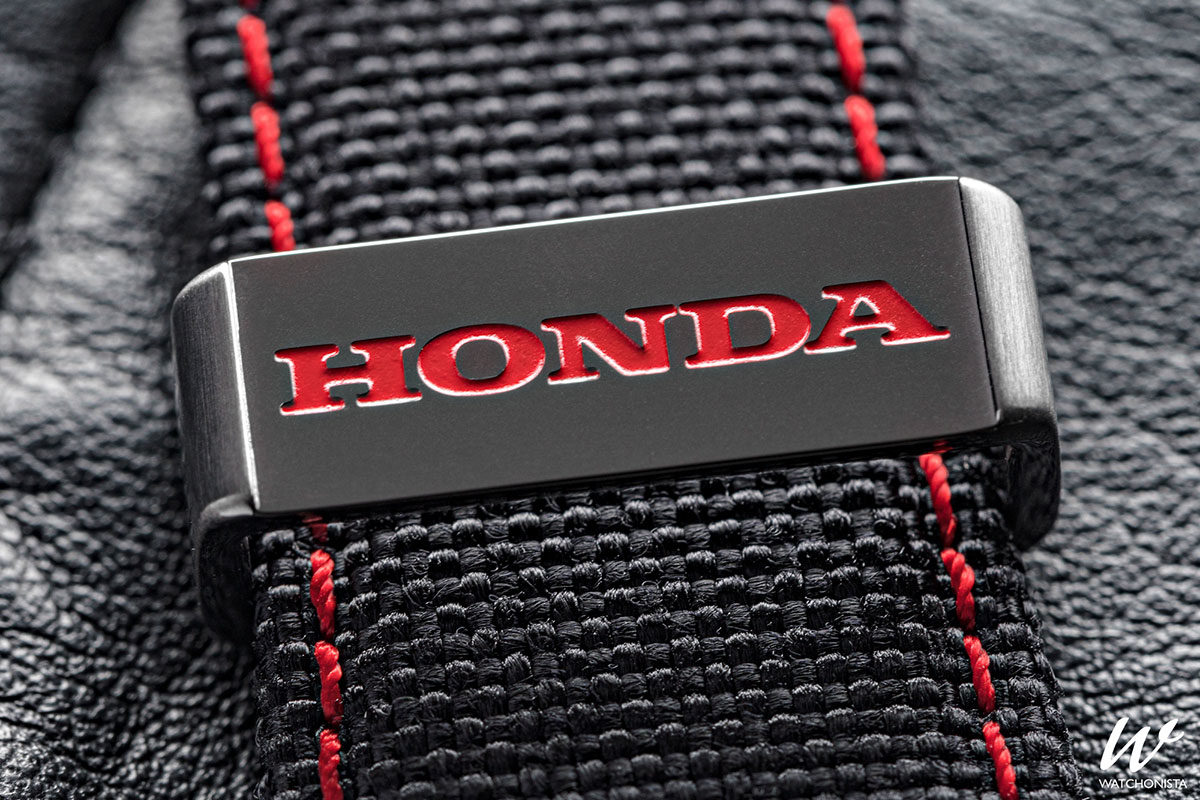 A Closer Look At The Casio EDIFICE Honda Racing EFS-560HR-1A Limited ...