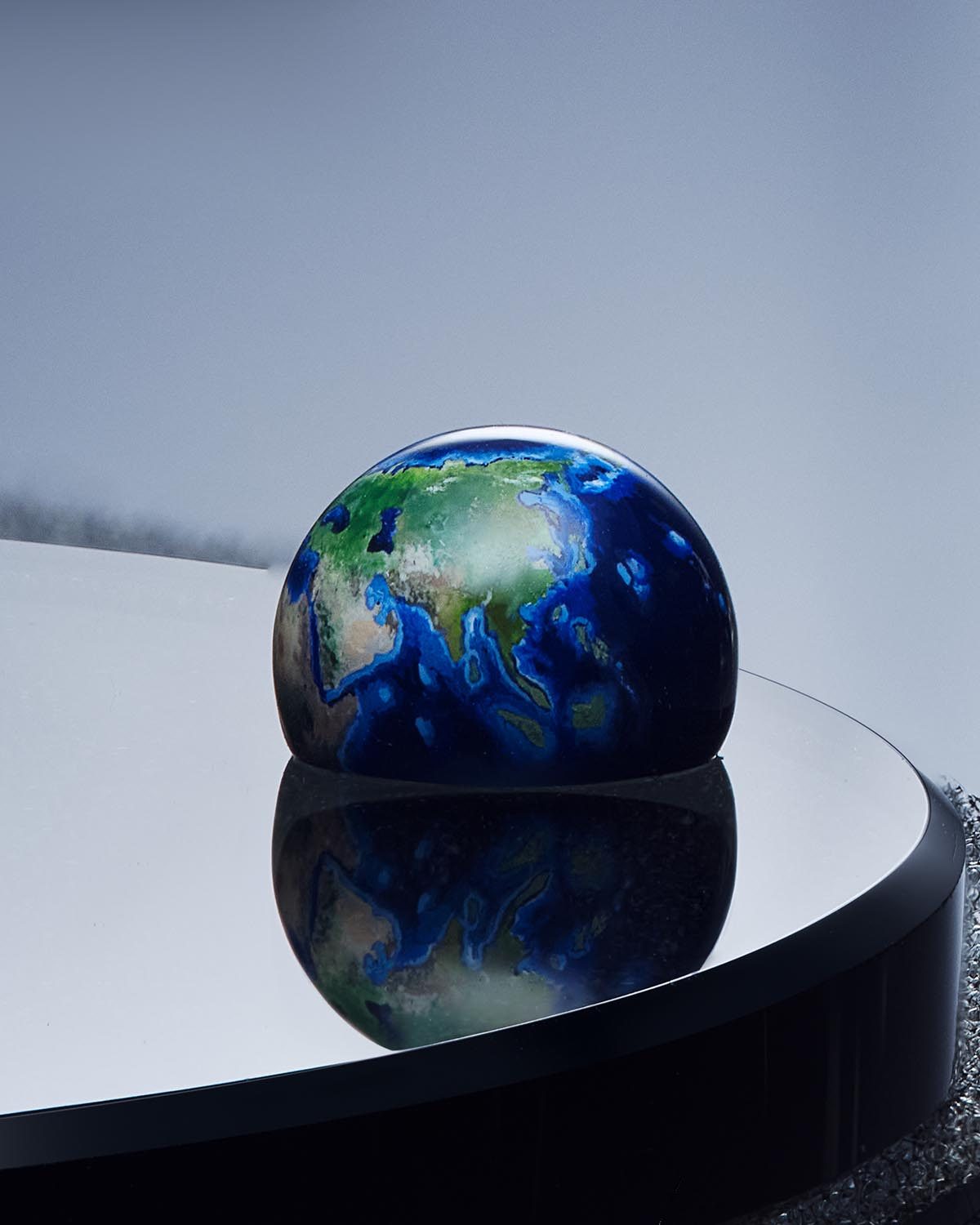 Clocking In: Jaeger-LeCoultre Presents the Atmos Infinite and Atmos ...