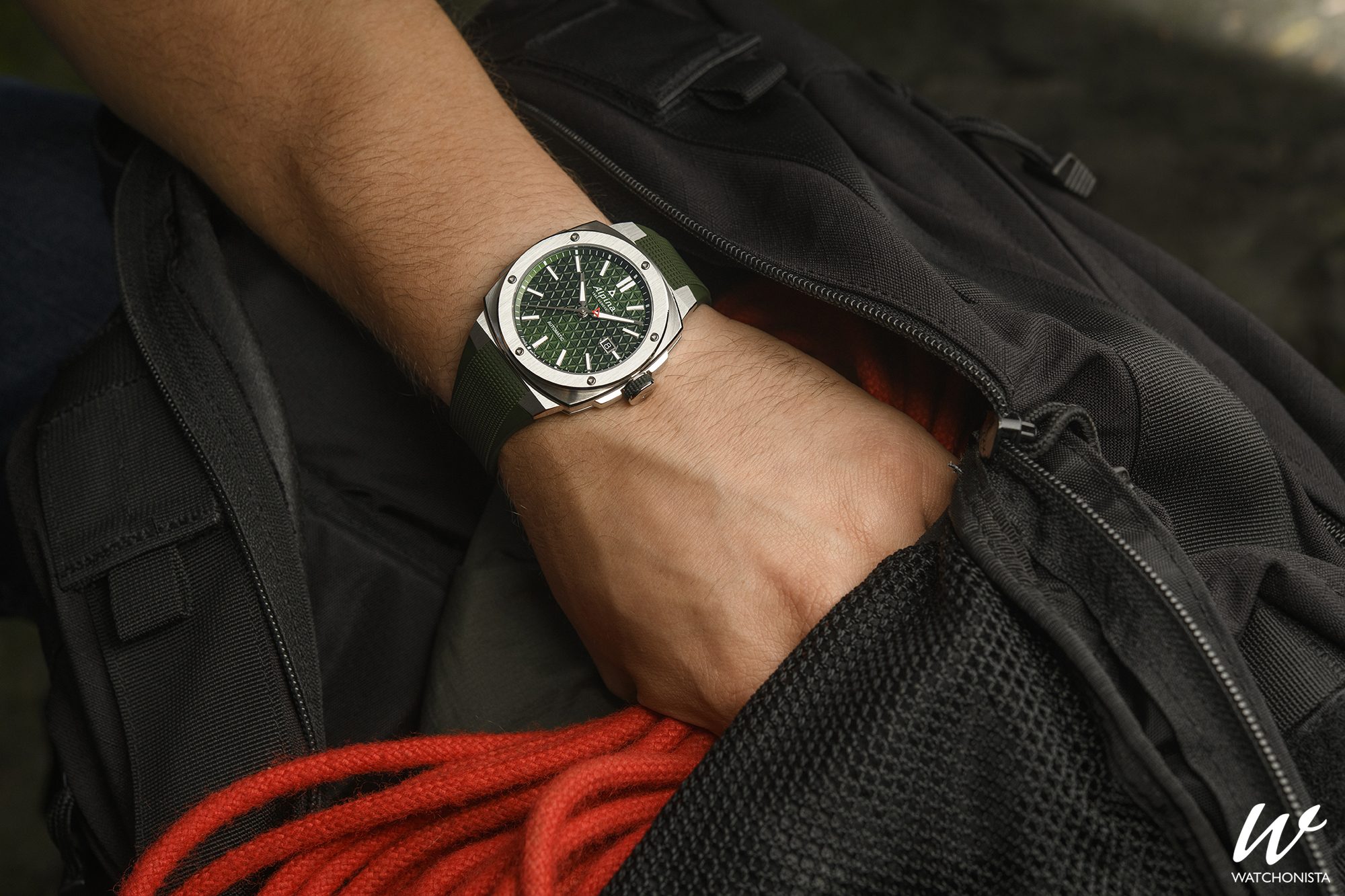 Back To Roots: The New Alpina Alpiner Extreme Automatic | Watchonista