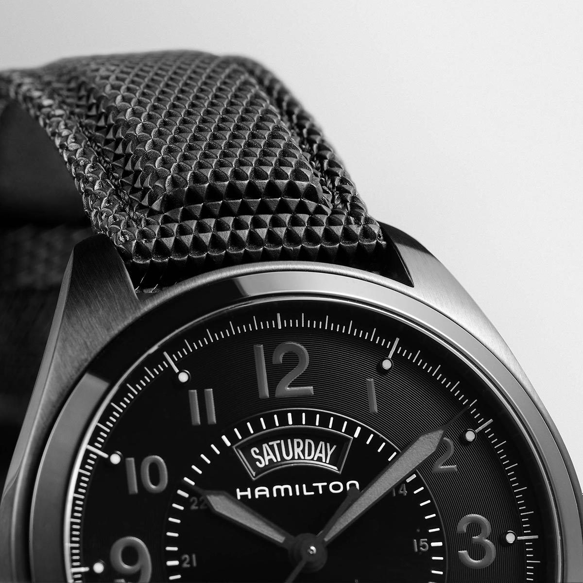 Stealth Wealth & Quiet Luxury: Six (Mostly) Black Timepieces That ...