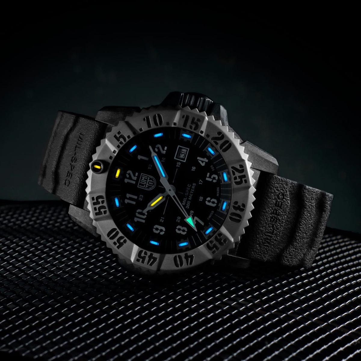 Lume Patrol: Great Glow-In-The-Dark Watches | Watchonista