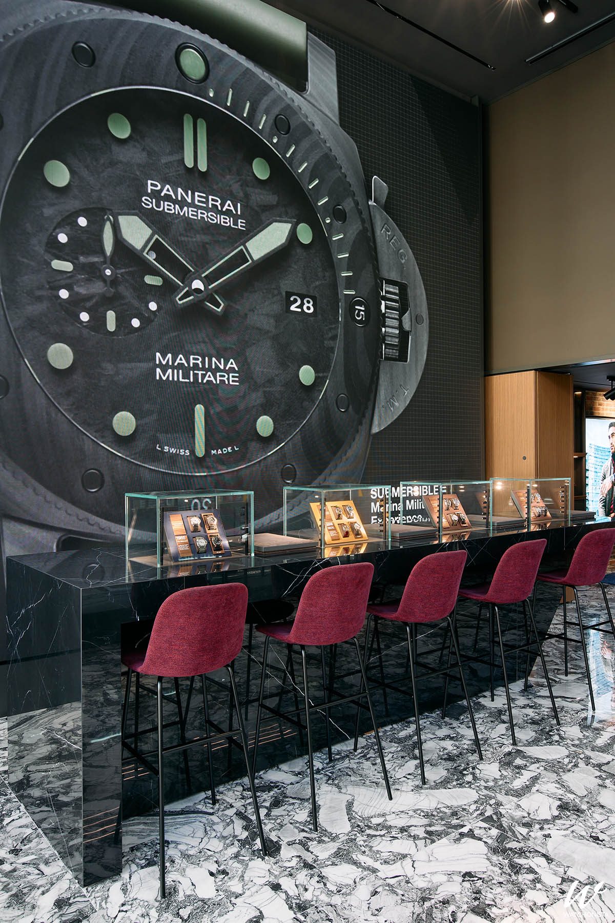 Watchonista: Volume 05 Exclusive Preview – Feeling at Home in Casa ...