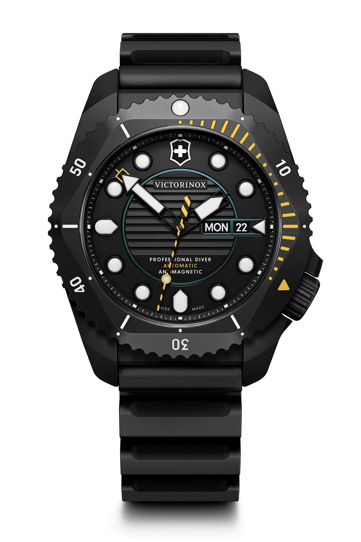A Week on the Wrist: Victorinox’s New Dive Pro Collection | Watchonista