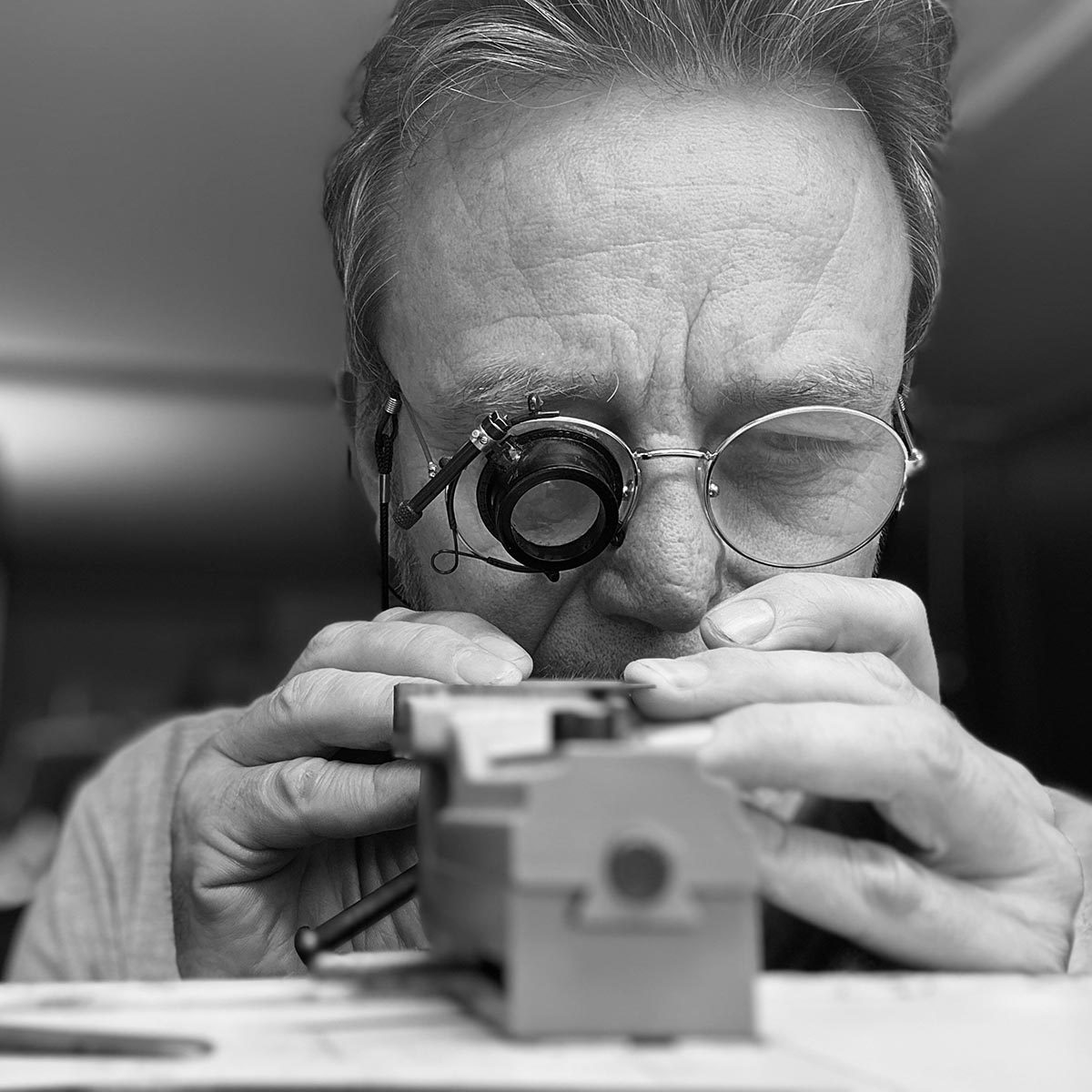 Peter Speake Unveils the Tsuba Watch Inspired by Asian Culture ...