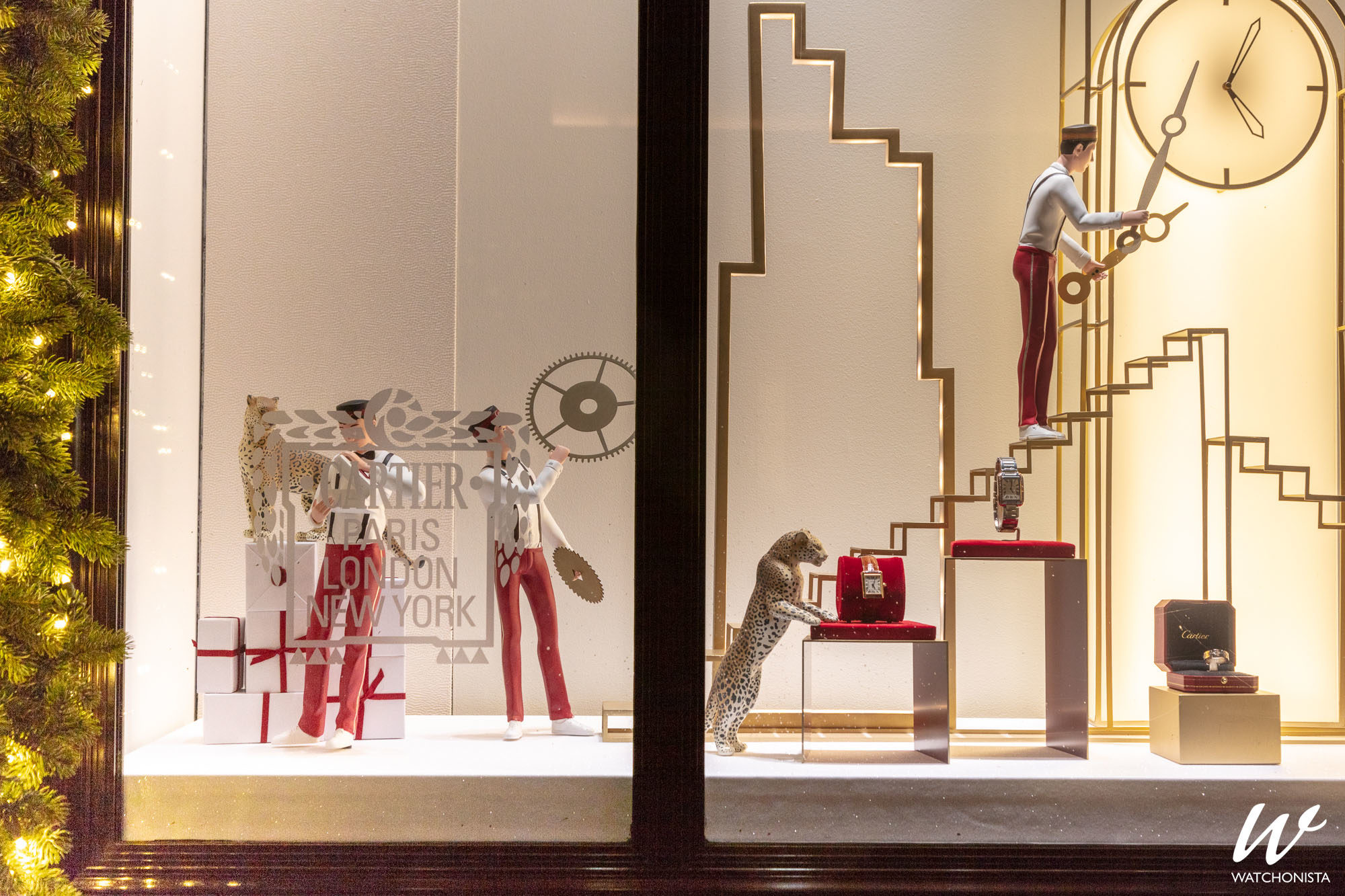 Watching the Windows, Our Favorite New York City Holiday Scenes ...