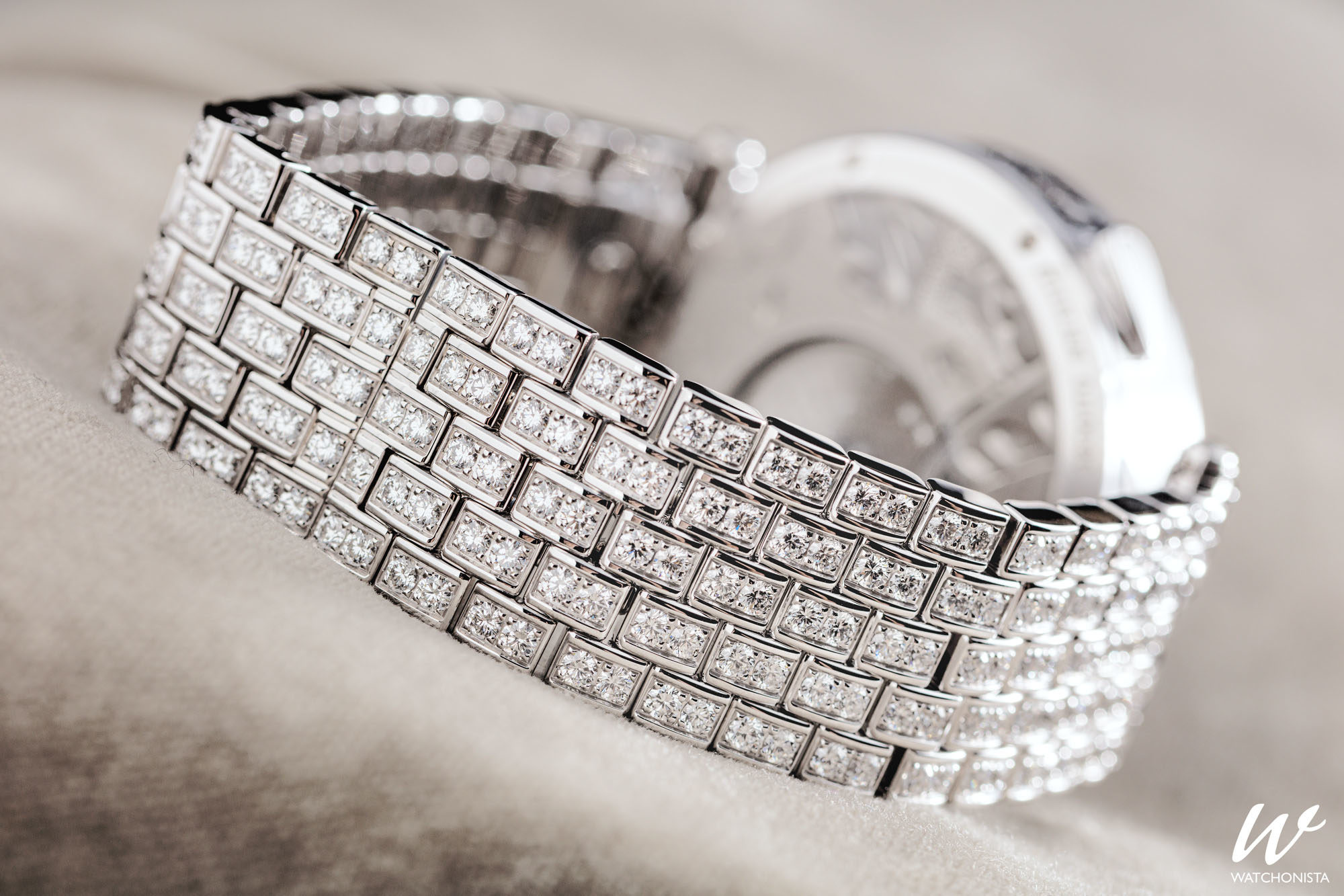Discover Van Cleef & Arpels Pont Des Amoureux Collection | Watchonista