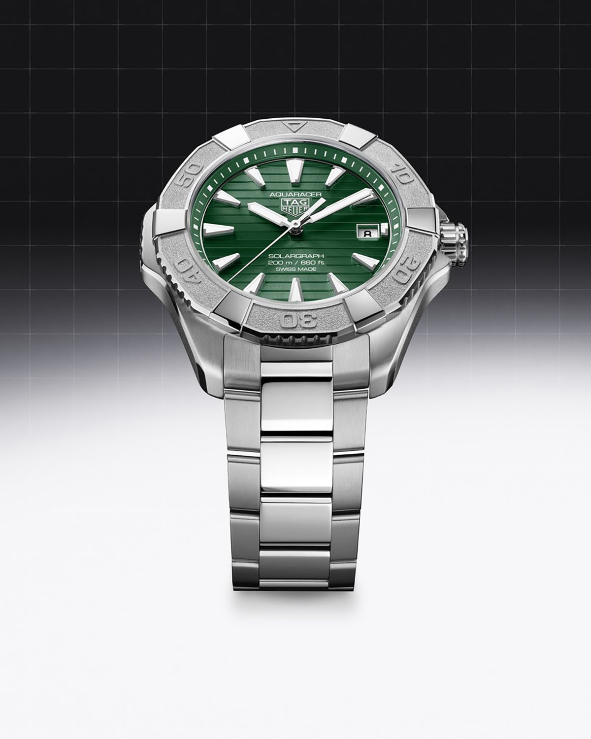 TAG Heuer Steals the Spotlight with a New Generation of Aquaracer ...