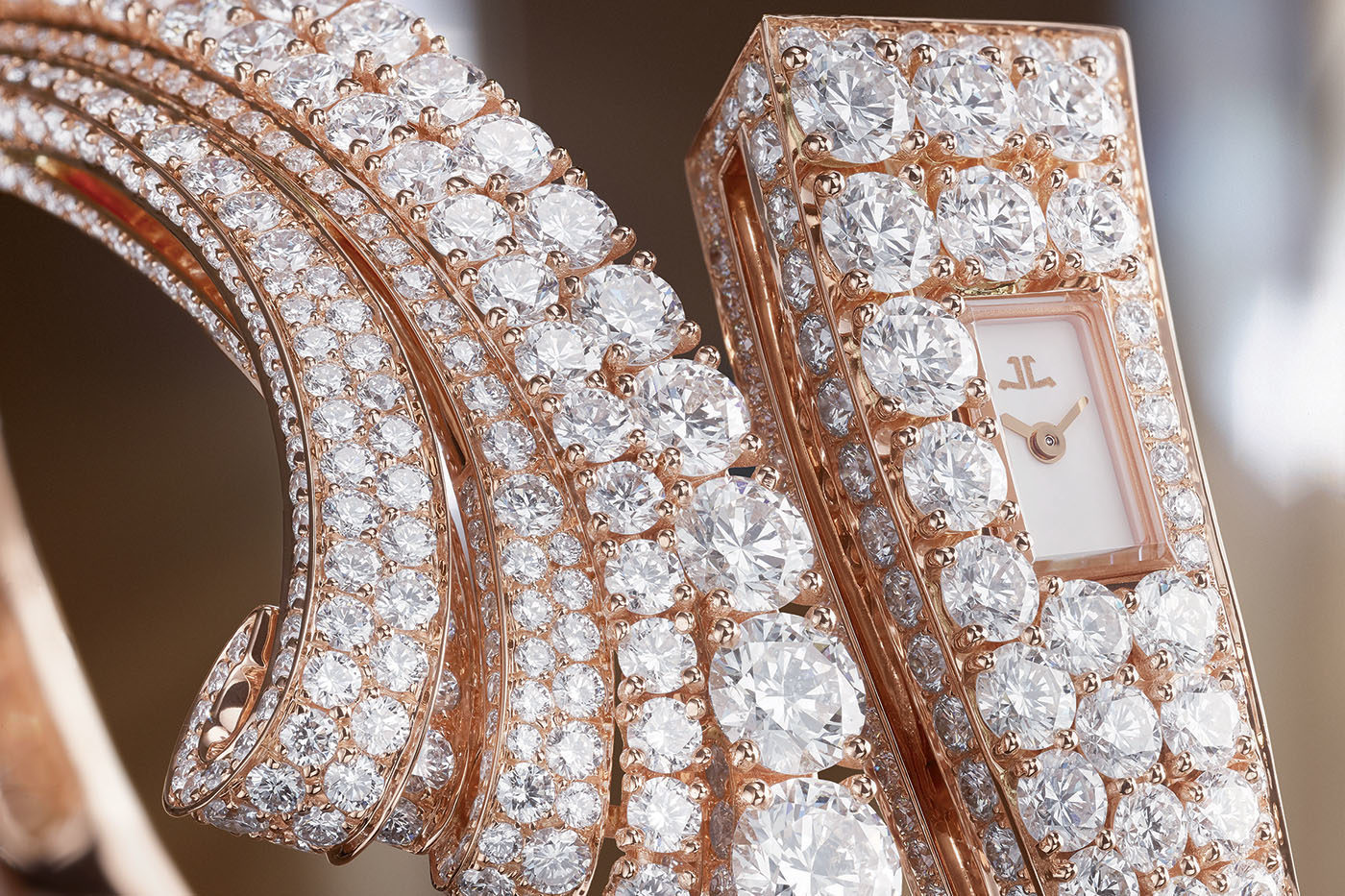 The Often-Overlooked Story Behind The Jaeger-LeCoultre Calibre 101 ...