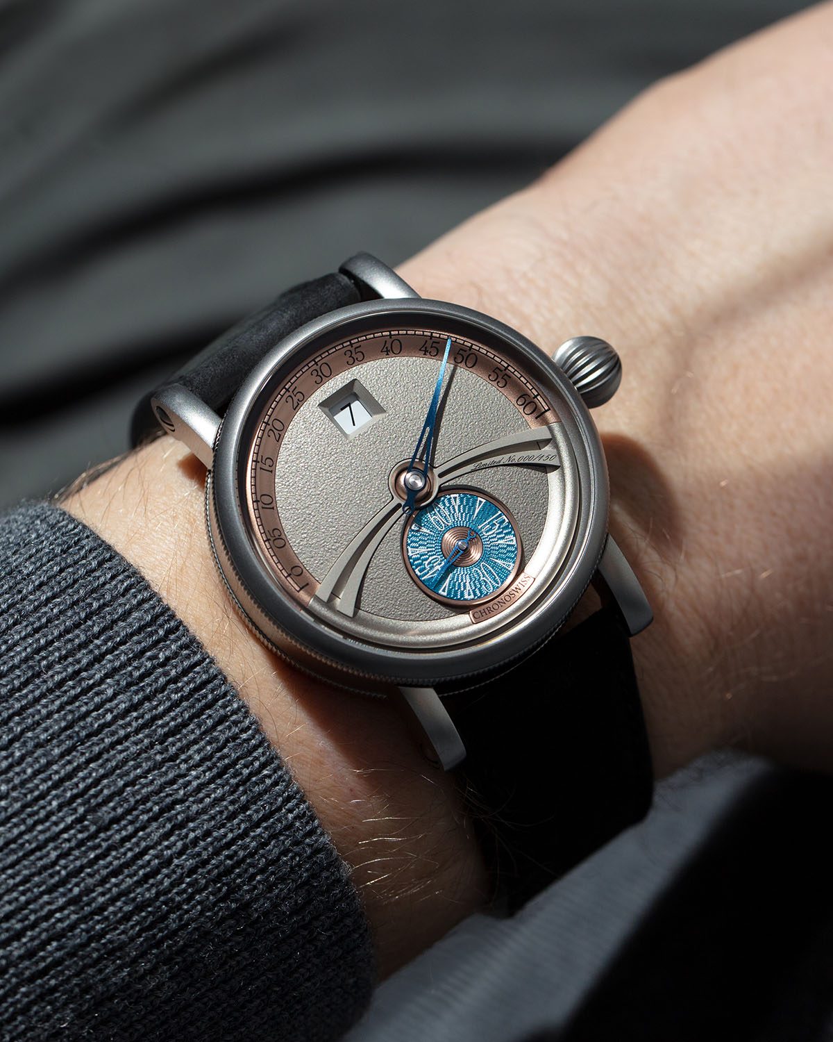 Hands Off: Chronoswiss Goes Digital with the Neo Digiteur Chronos and ...