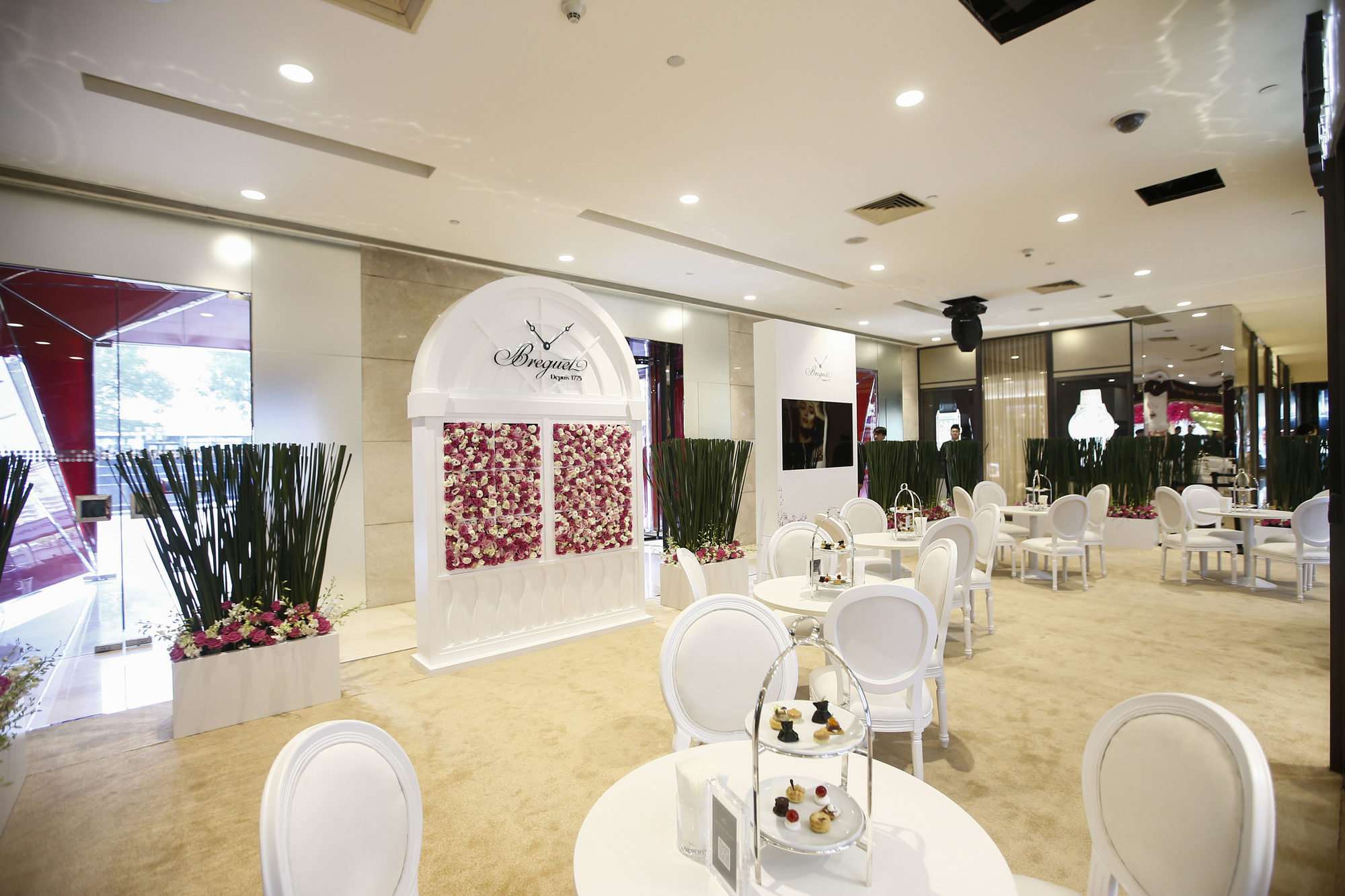 Grand Opening de la boutique Breguet de Beijing Yintai Centre en Chine ...