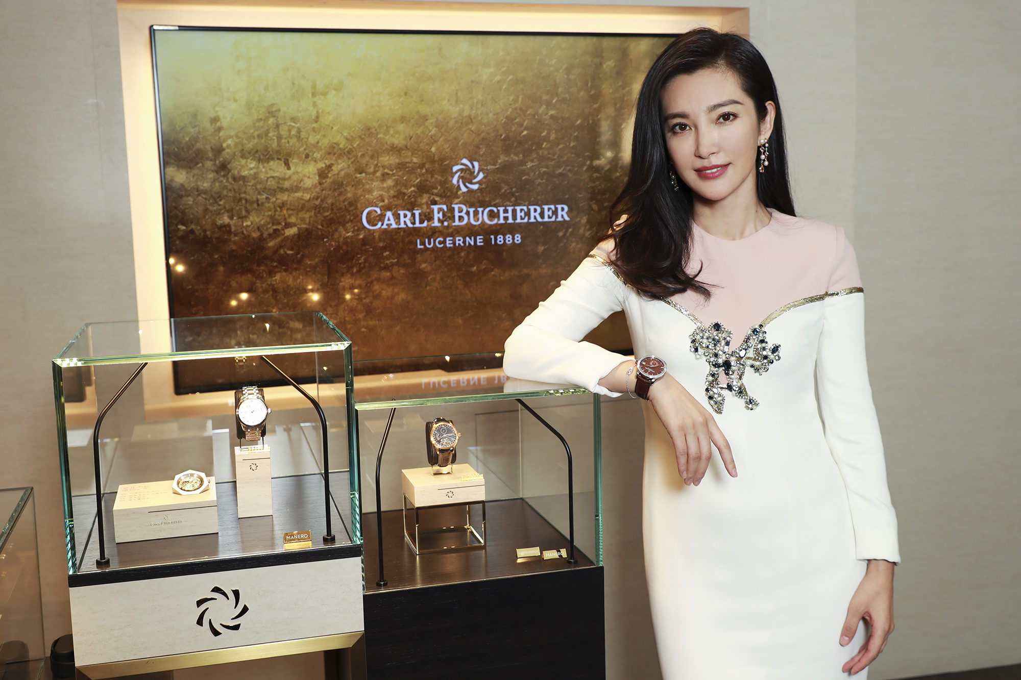 A golden moment: Carl F. Bucherer opens its first boutique in Shanghai ...