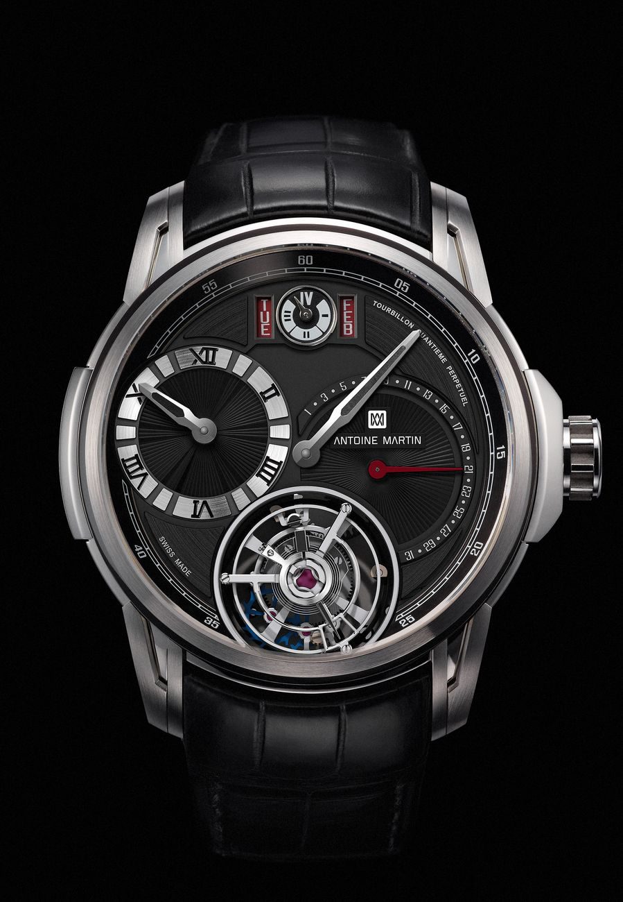 Antoine Martin wants to give time to the passing time | Watchonista