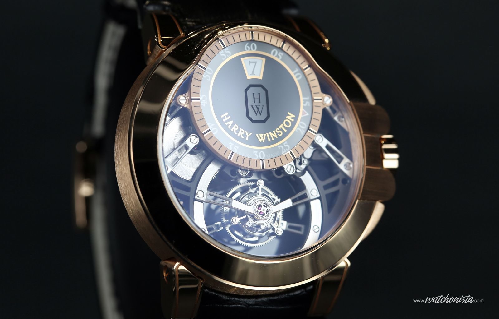Ocean Tourbillon Jumping Hour, par Harry Winston | Watchonista