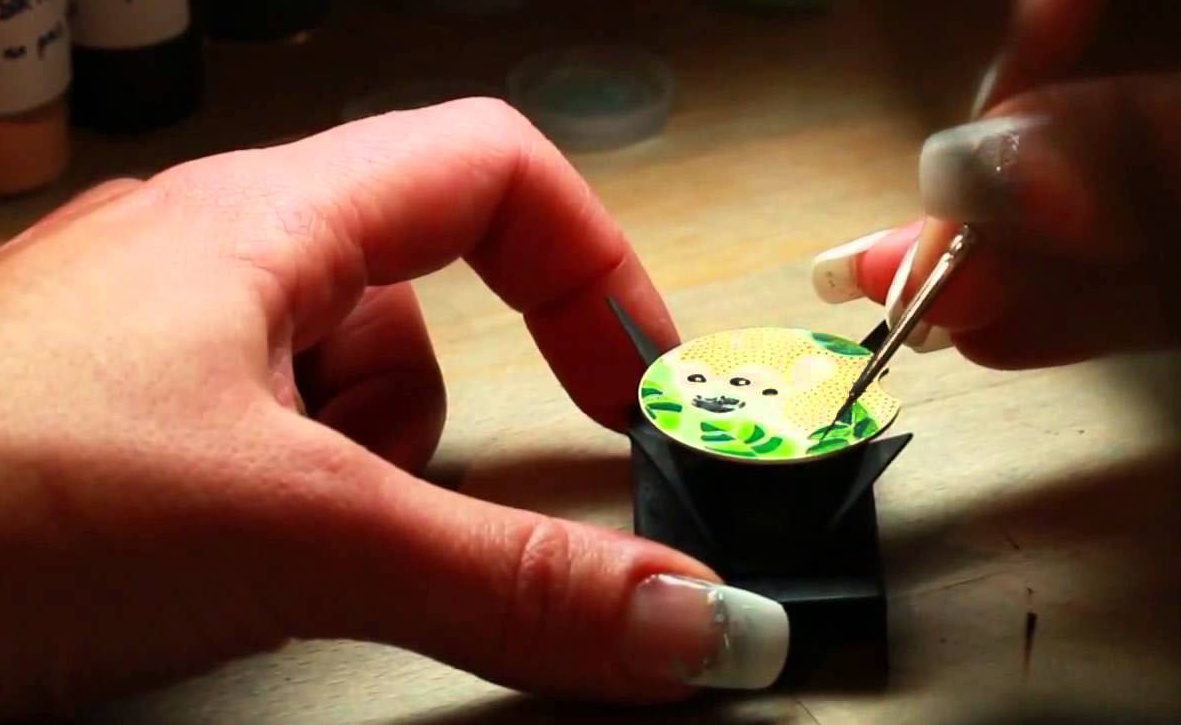 Donzé Cadrans - At the heart of traditional enameling | Watchonista