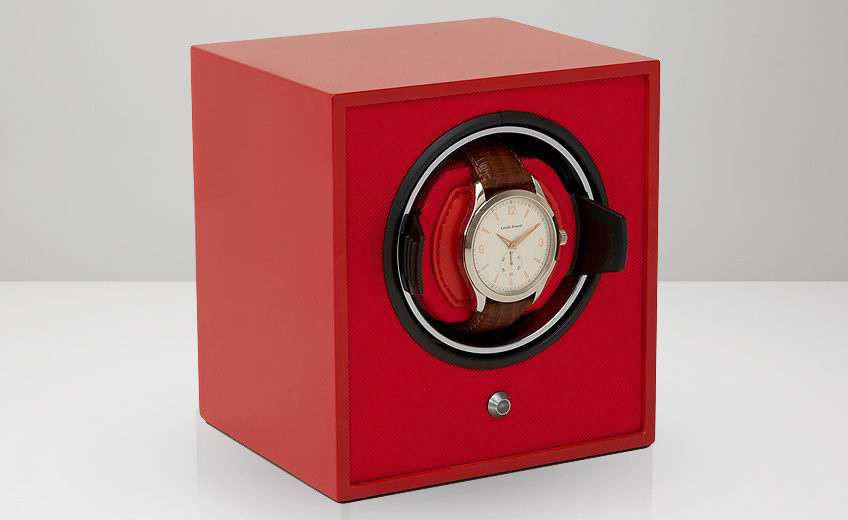 Must-have collectibles, rotating presentation cases older than 180 ...