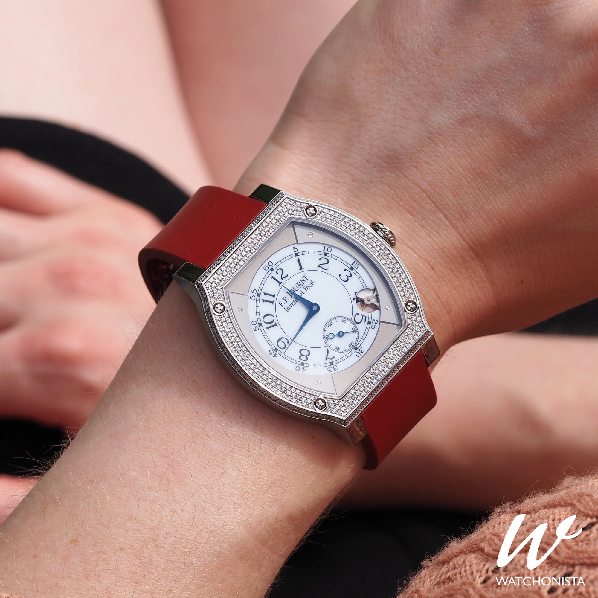 F.P. Journe's élégante Collection: Time In Another Dimension | Watchonista