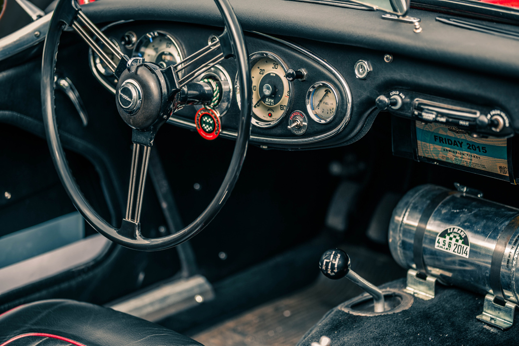 Frederique Constant celebrates the memory of the Austin Healey sports ...