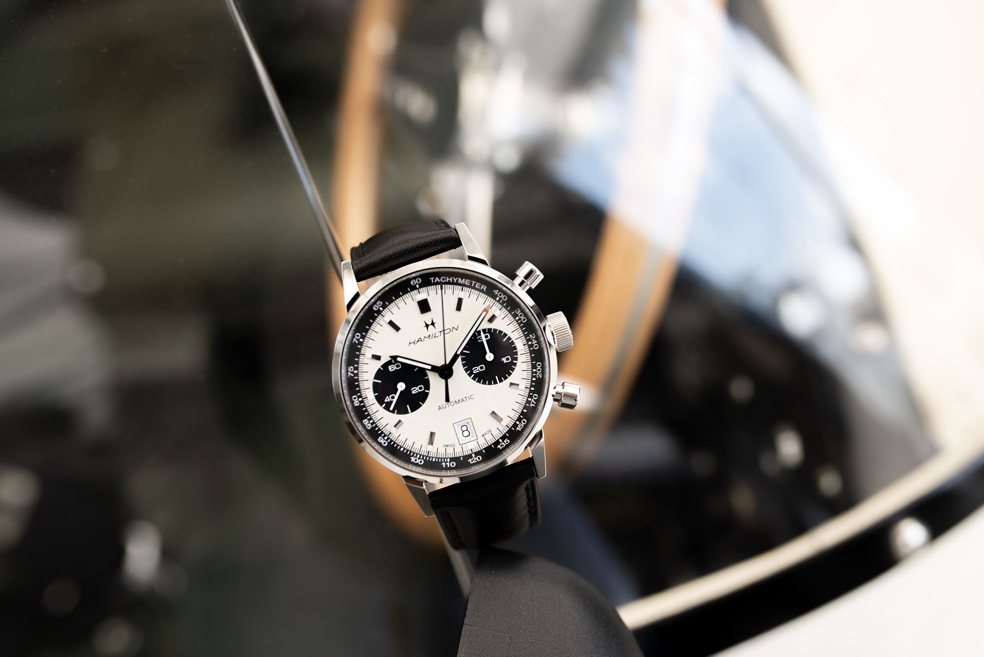 Hamilton Revives The Famous Panda Dial For The New Intra-Matic Auto ...