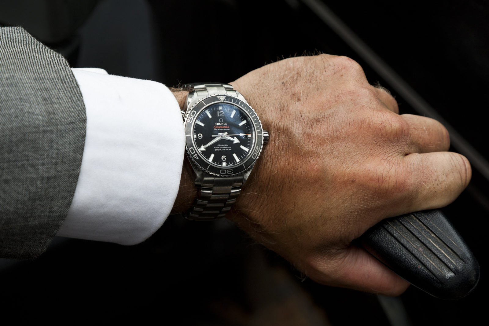 James Bond’s new watch in SKYFALL: the OMEGA Seamaster Planet Ocean ...