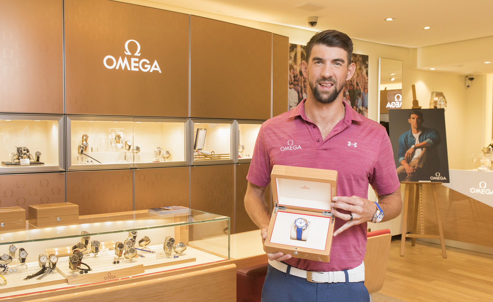 Présentation de la nouvelle OMEGA Seamaster Planet Ocean «Michael ...