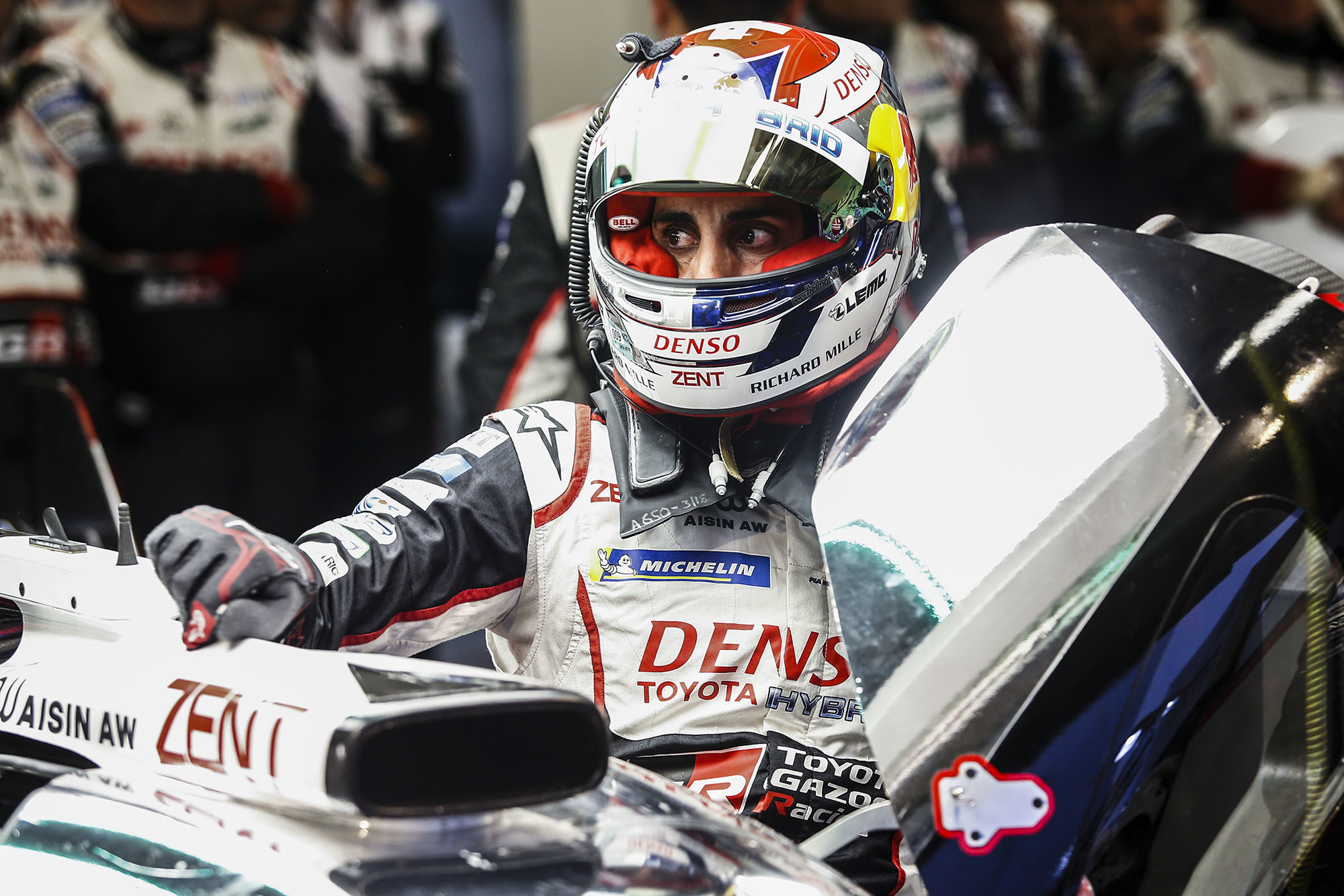 Fernando Alonso and Sébastien Buemi dominate at the 2018 24 Hours of le ...